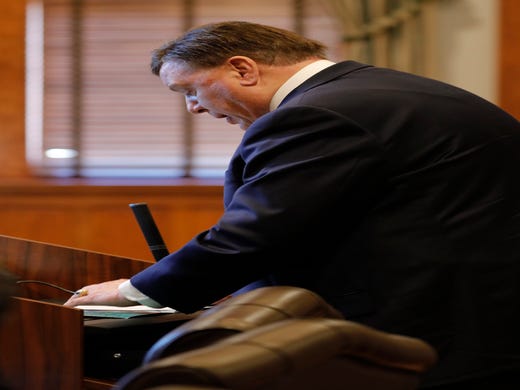 Former UPS executive Bill Ribble serving as mayor of Estero