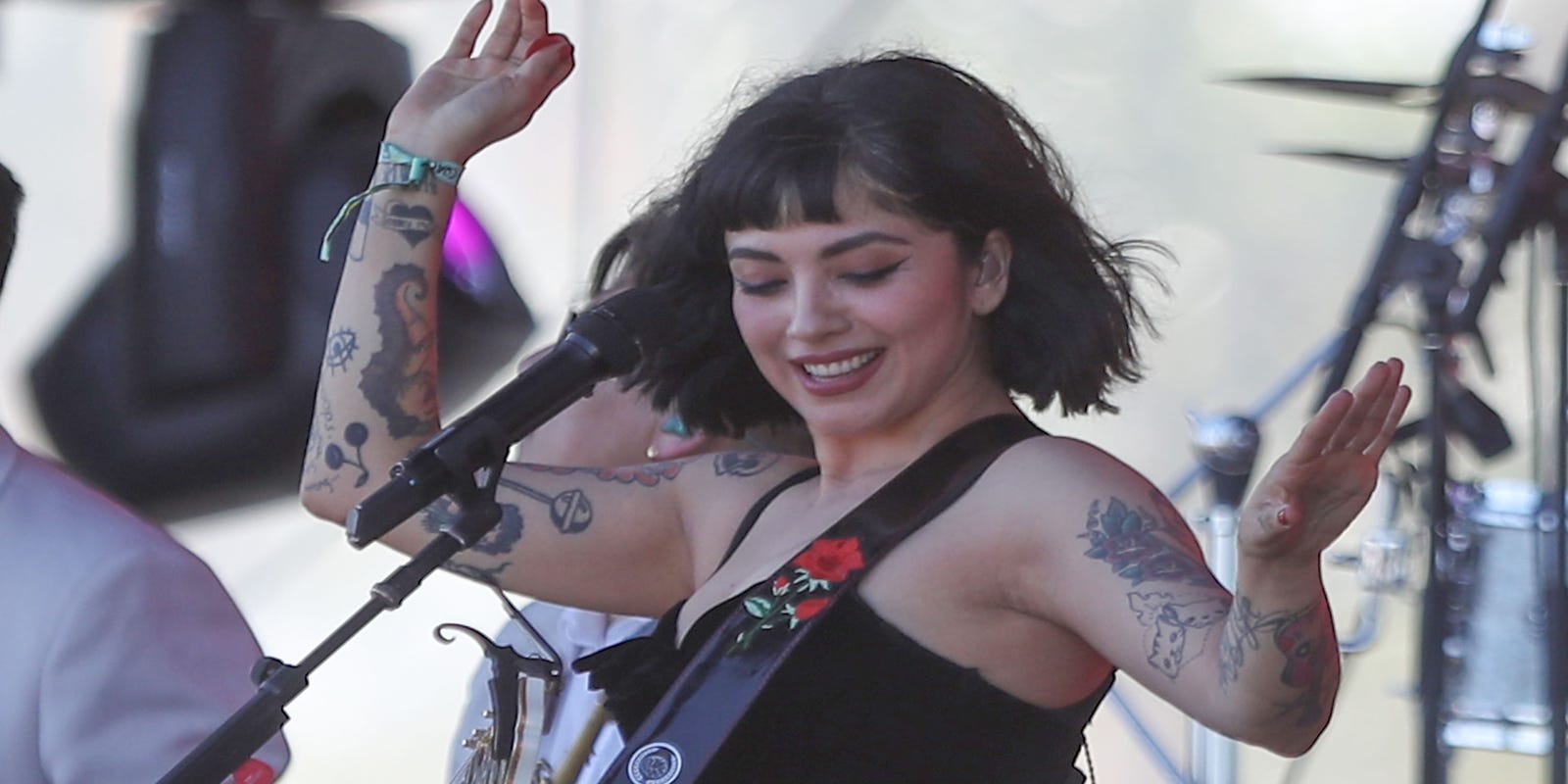 Chilean singer Mon Laferte to bring "La Gira de Norma" concert tour to ...