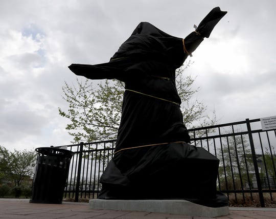 Kate Smith: Singer's family saddened by decisions by Yankees, Flyers