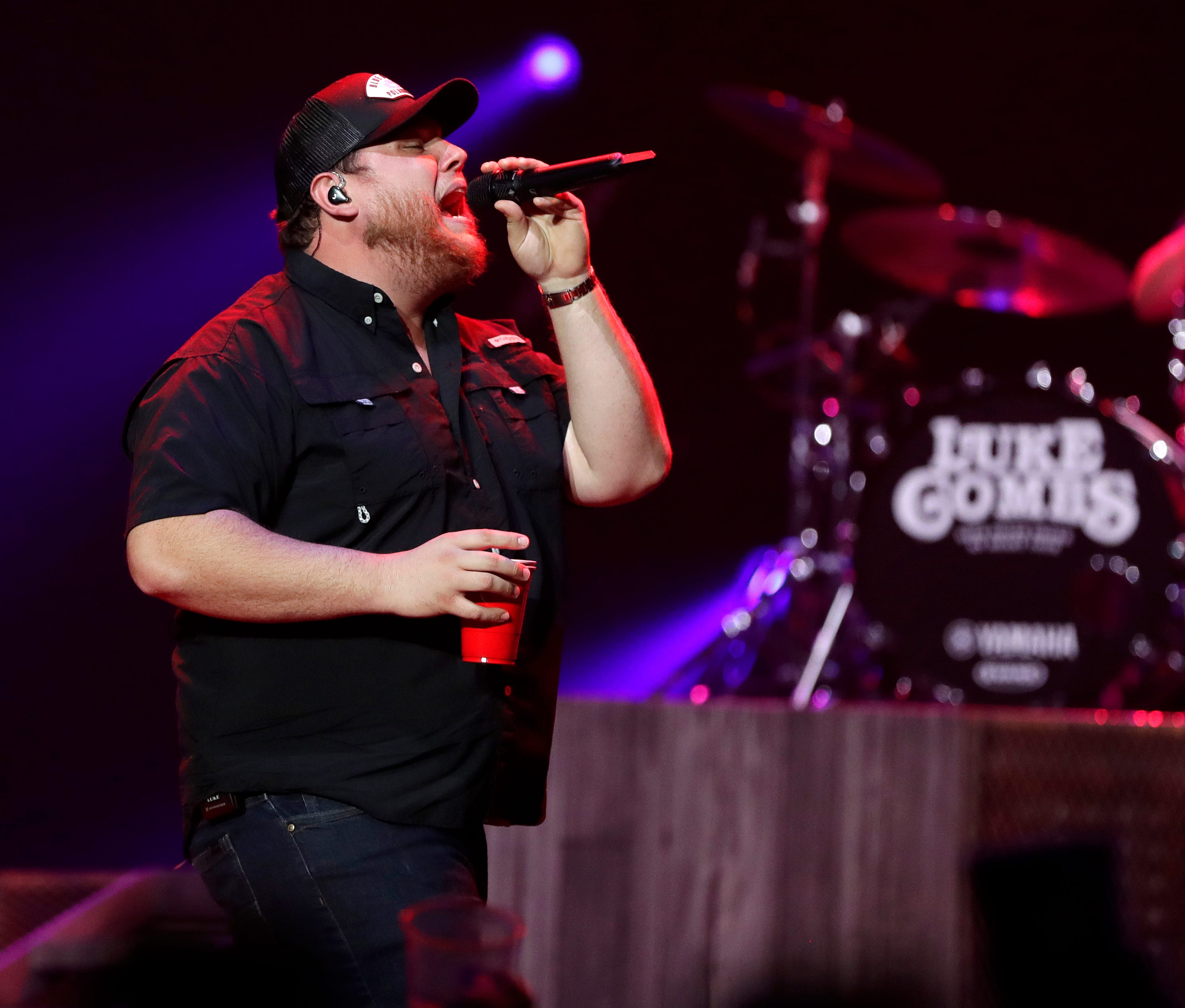 Luke Combs to play back-to-back nights at Resch Center