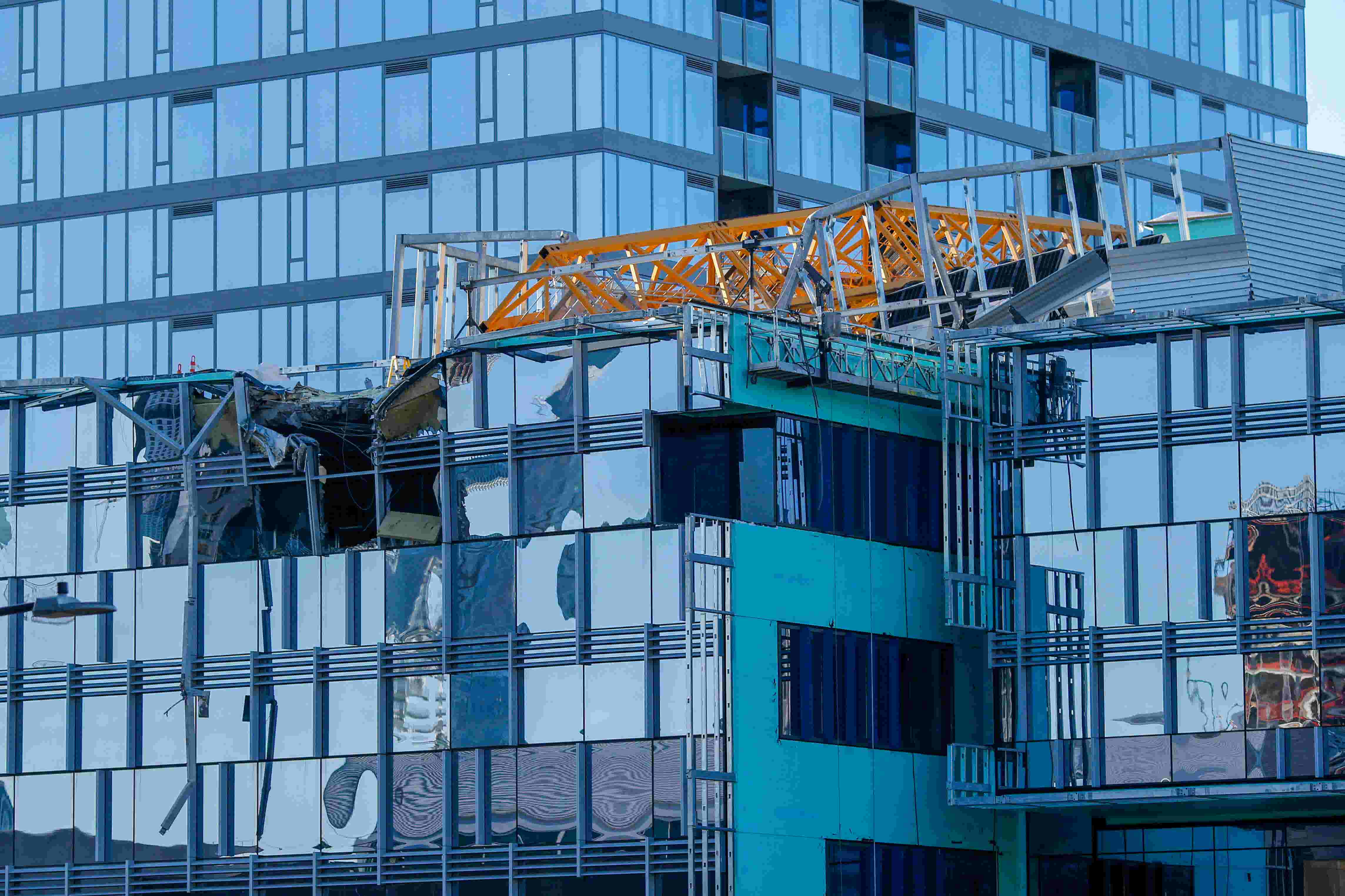 Devastating Crane Collapse Kills 4 People In Downtown Seattle