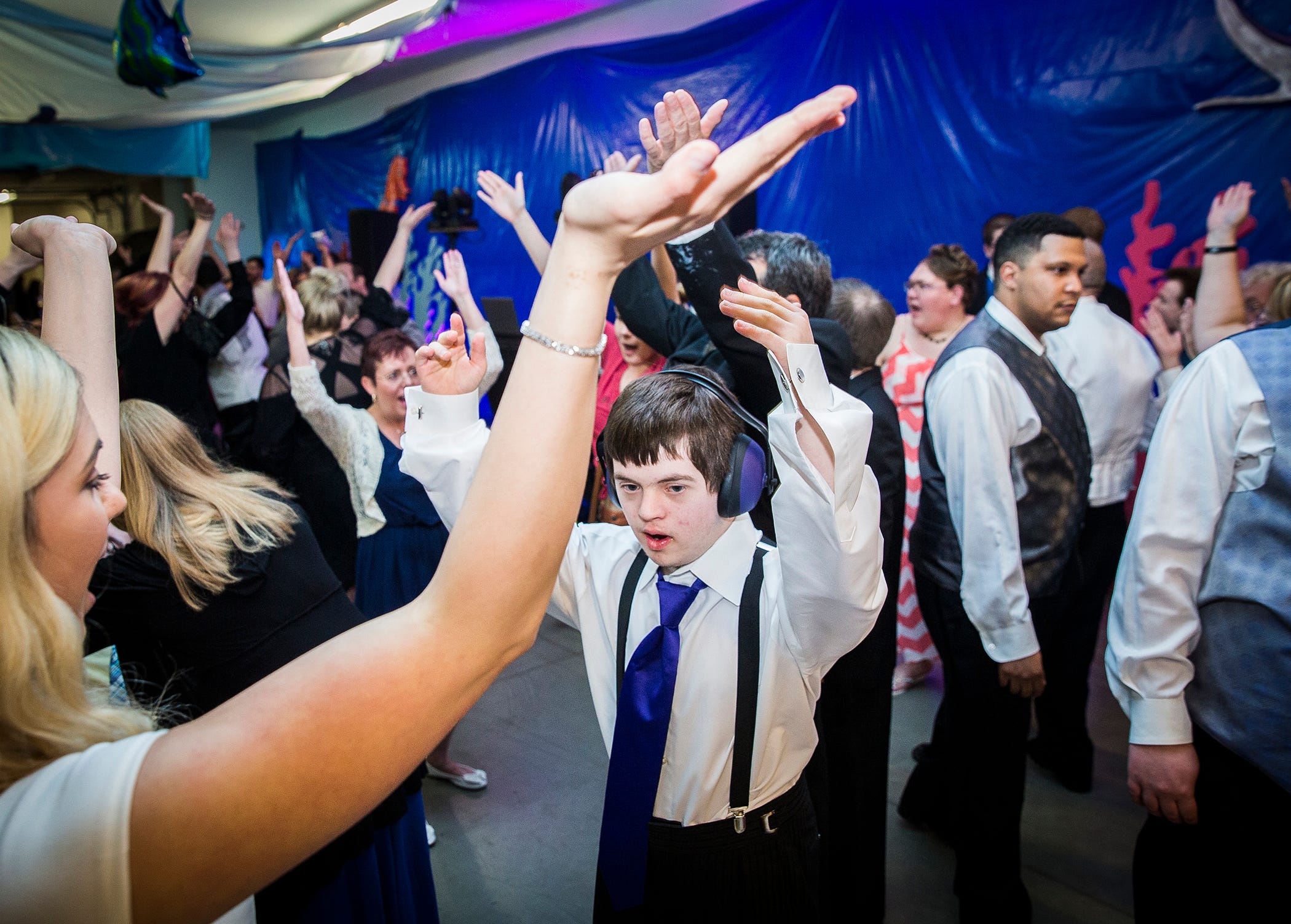 Special needs prom expected to see 1,000 guests