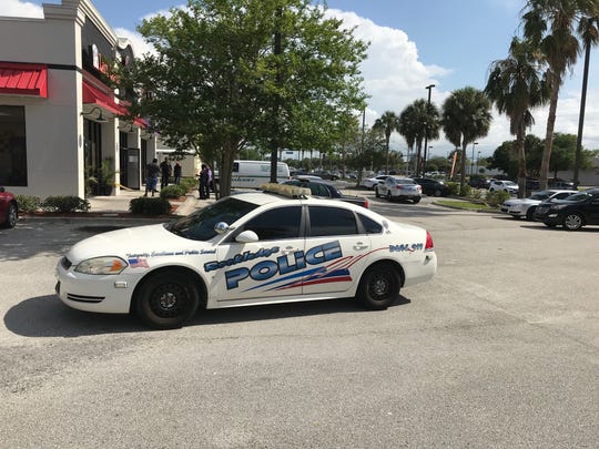 Rockledge police search for suspects after armed robbery