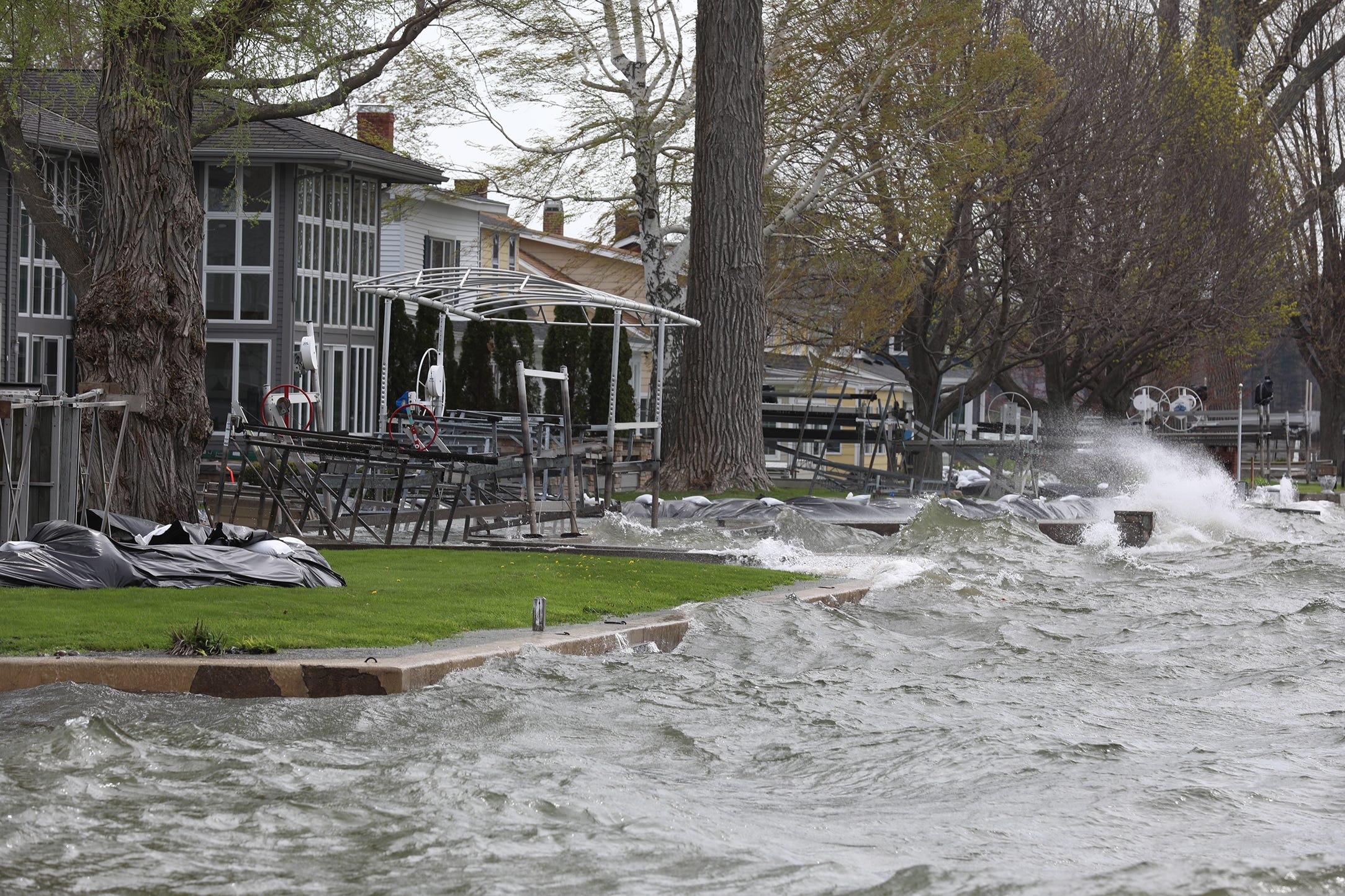 Lake Ontario flooding 2019: Shoreline aid buys little resiliency