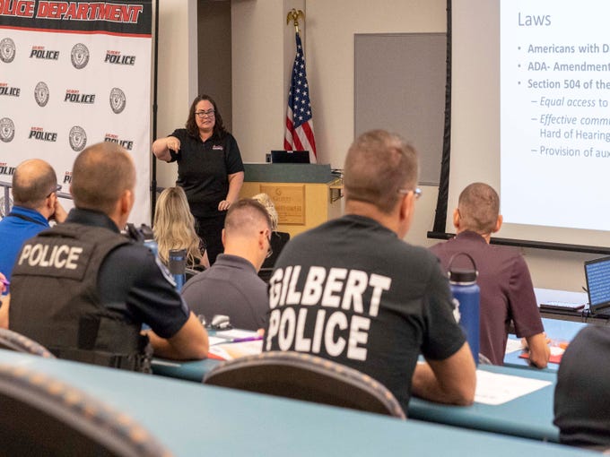 Gilbert police trained on how to interact with deaf residents