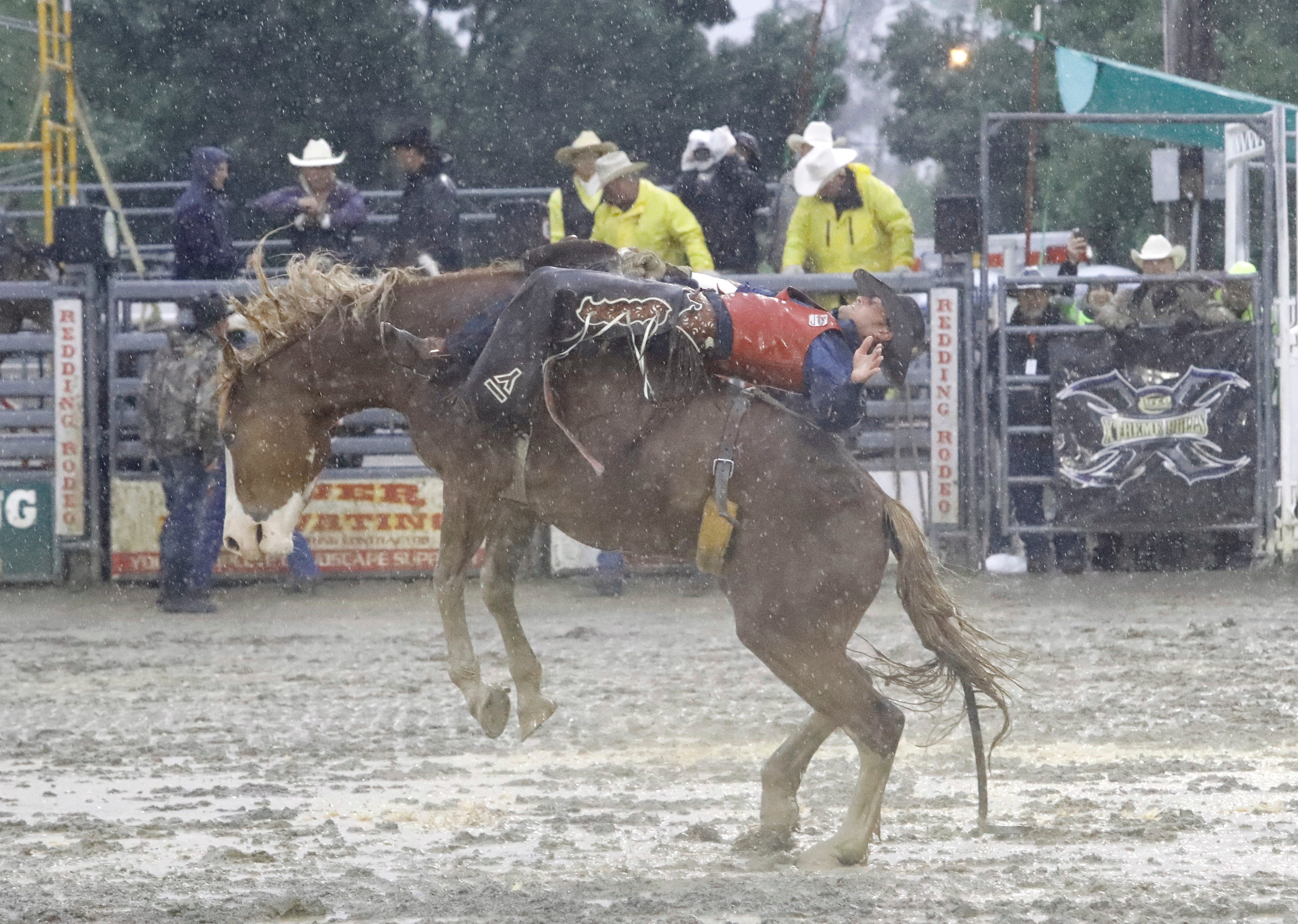 Riders earn top prizes at Redding Rodeo