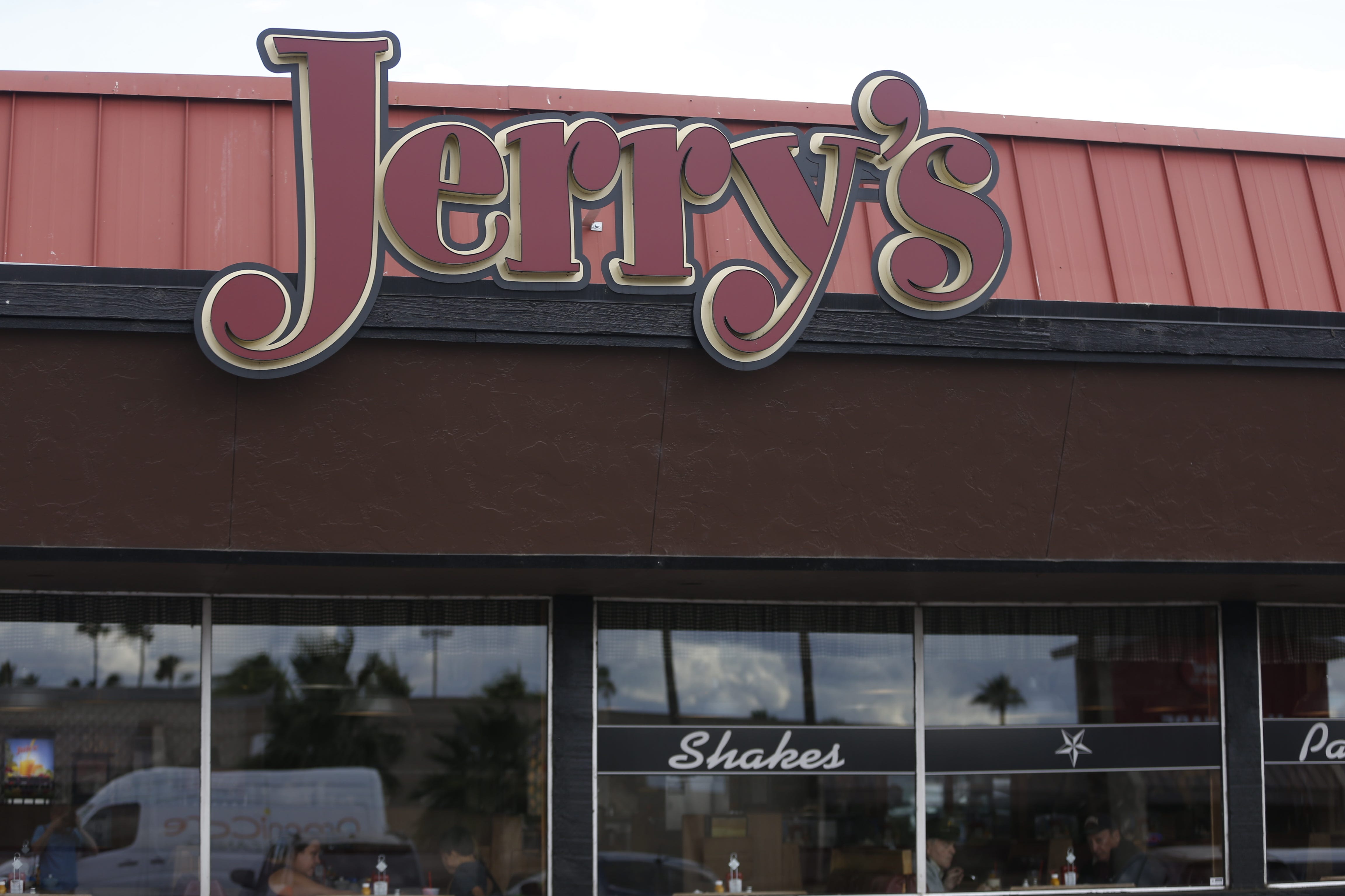 Jerry's returns to metro Phoenix as a delivery and takeout restaurant