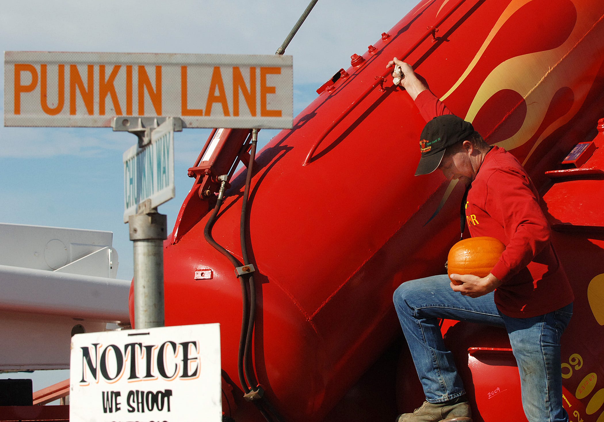 A look at the history of Delaware's Punkin Chunkin