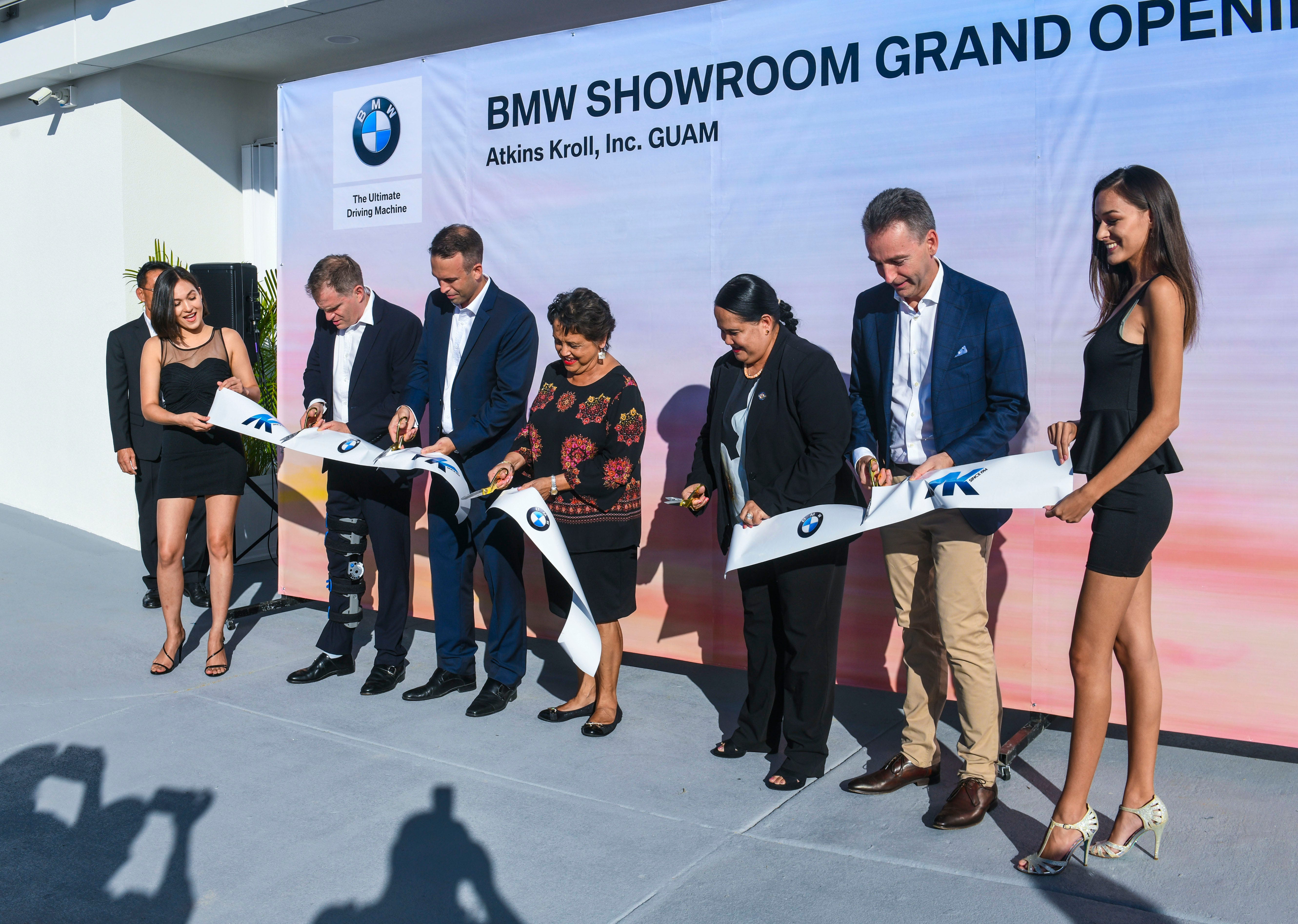 Atkins Kroll unveils BMW showroom and new BMW 3 series | Local News ...