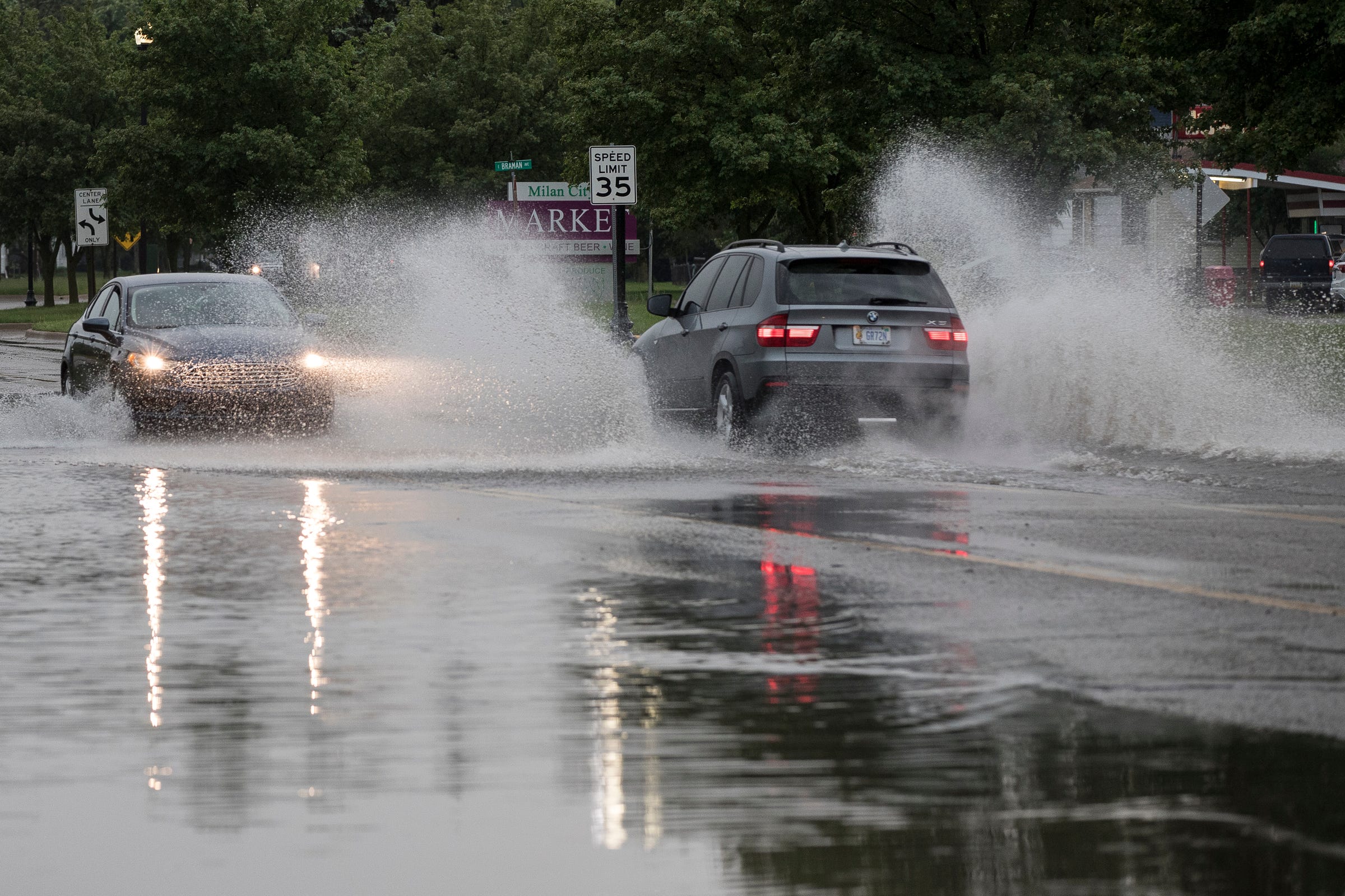 Severe storms, hail hit metro Detroit with winds up to 60 mph