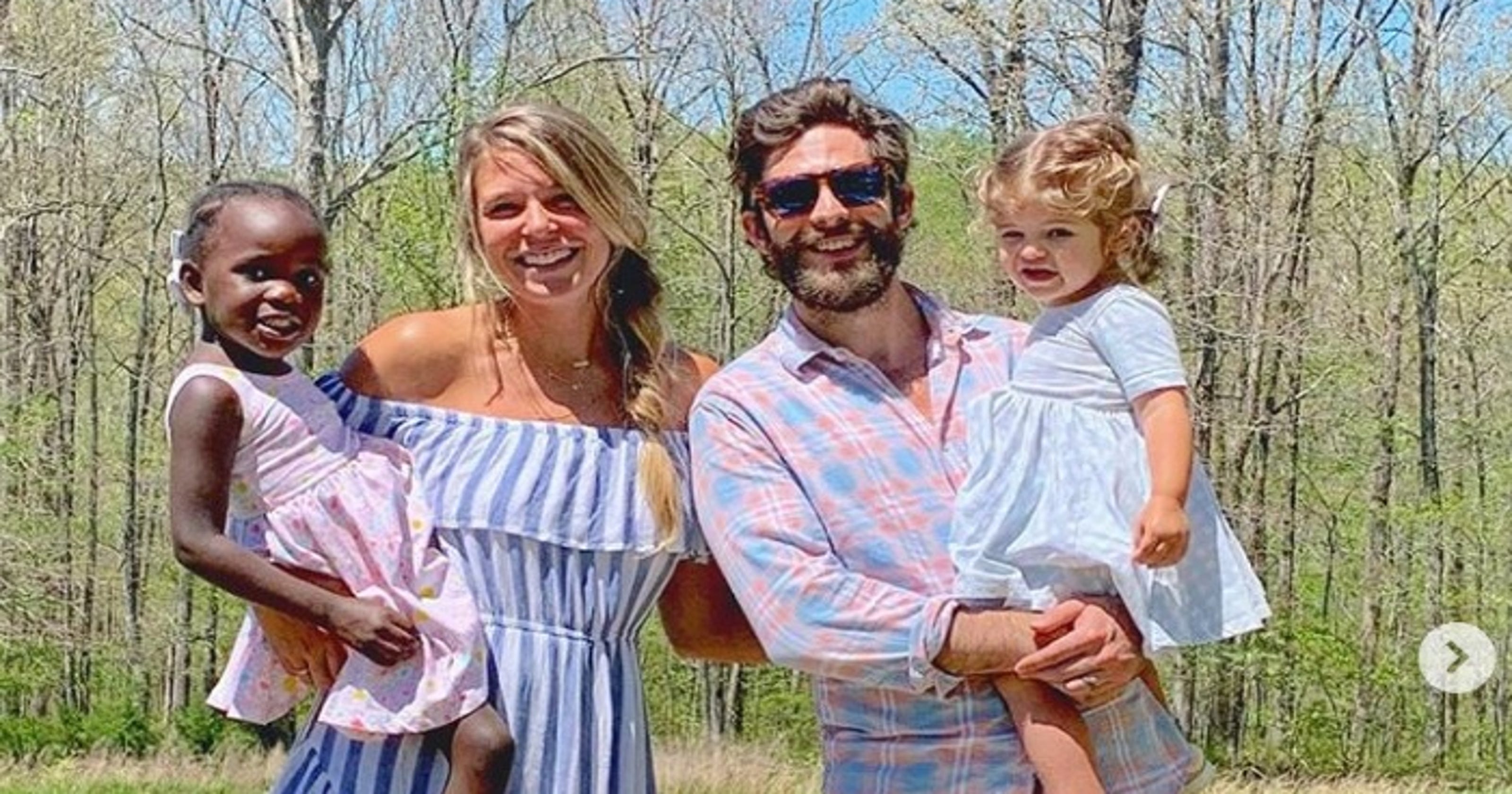 Thomas Rhett, wife Lauren reveal she is pregnant with third child