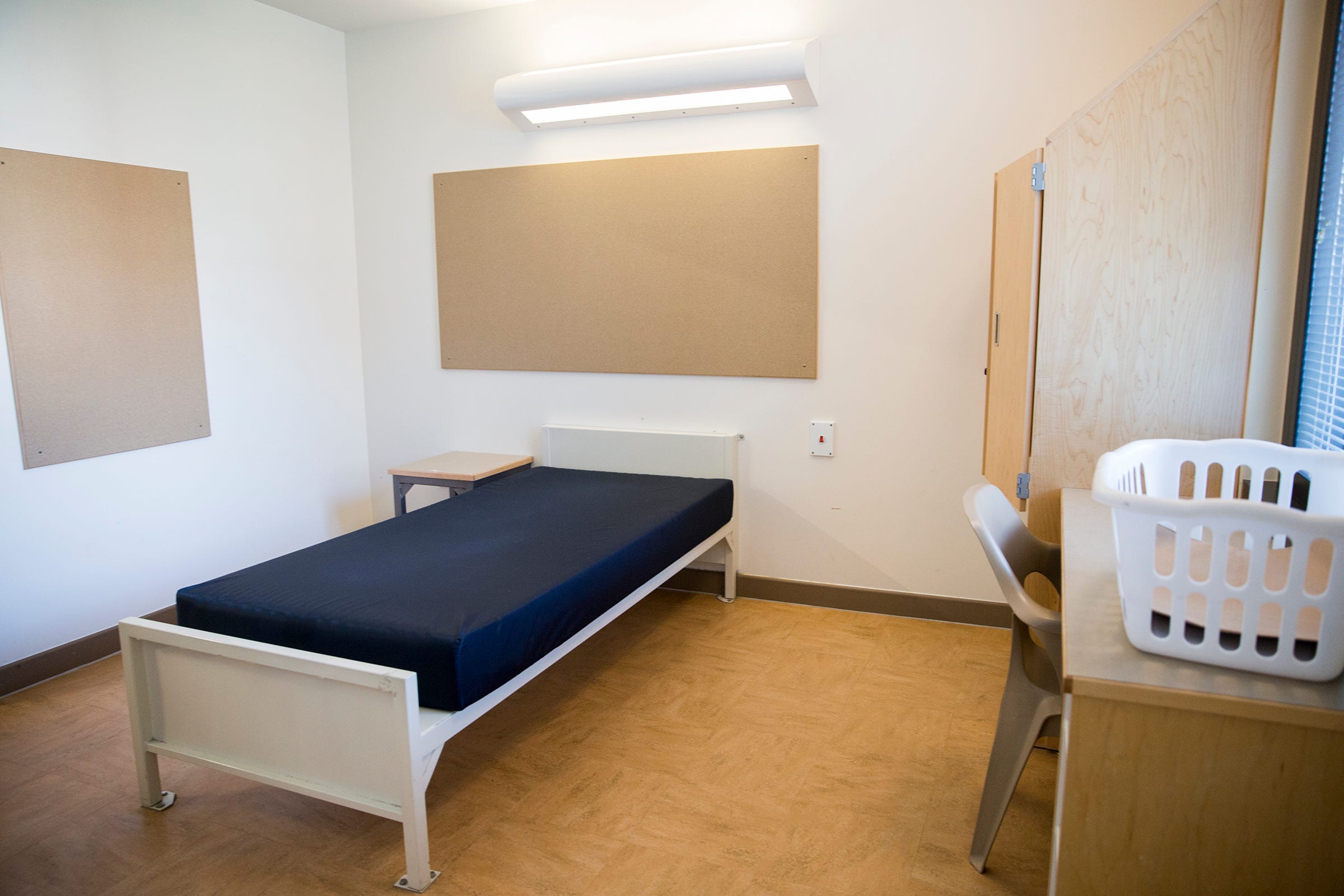 Injuries rise as Oregon State Hospital strains to admit new patients