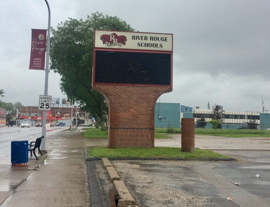 River Rouge schools spend big on travel expenses