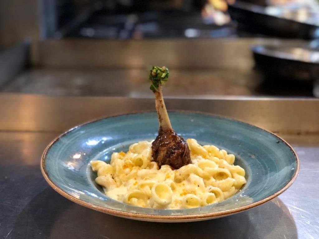 Oprah visits Naples: Oprah is coming, what Naples restaurant should she ...