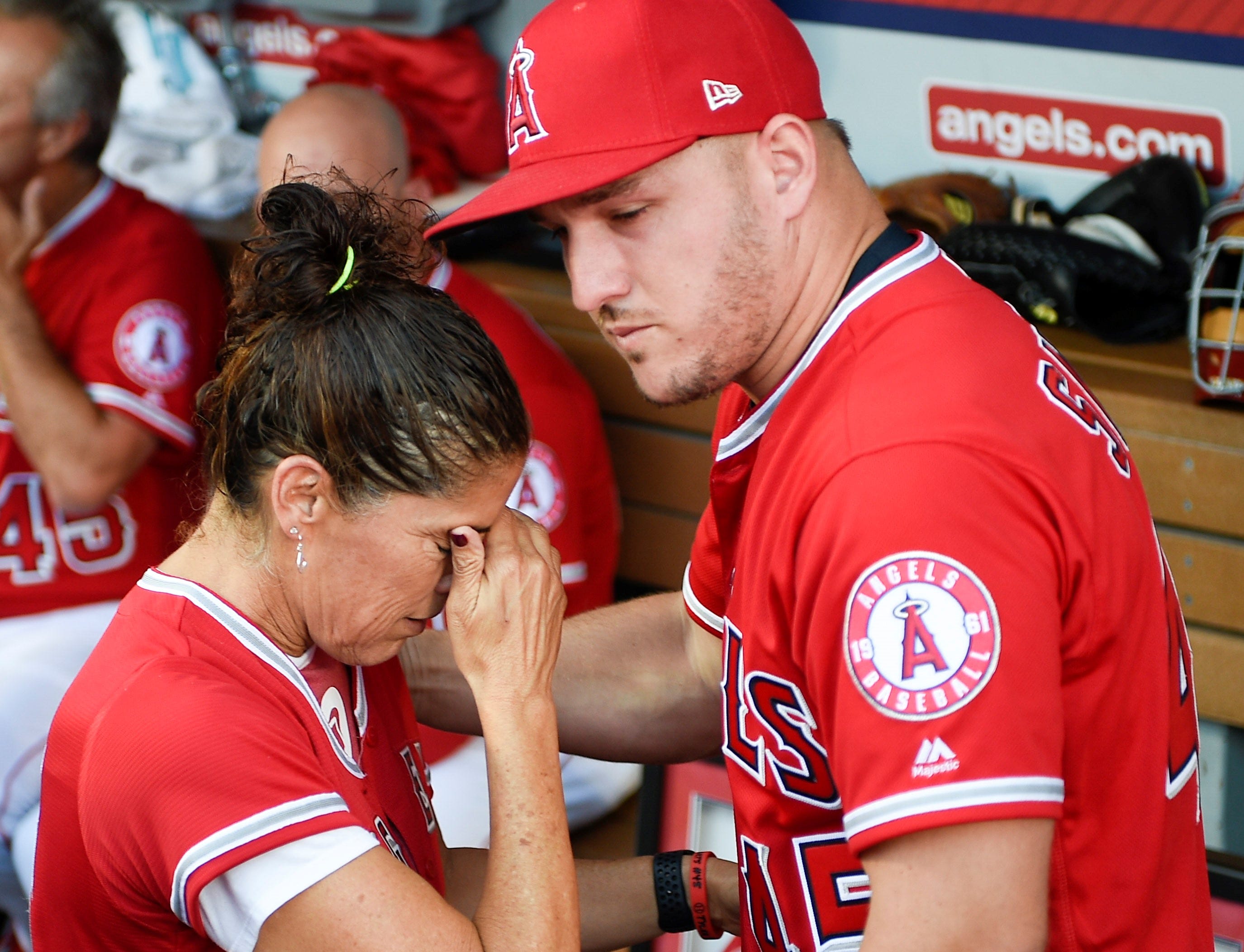 Tyler Skaggs tribute: Angels all wear No. 45 to honor late pitcher