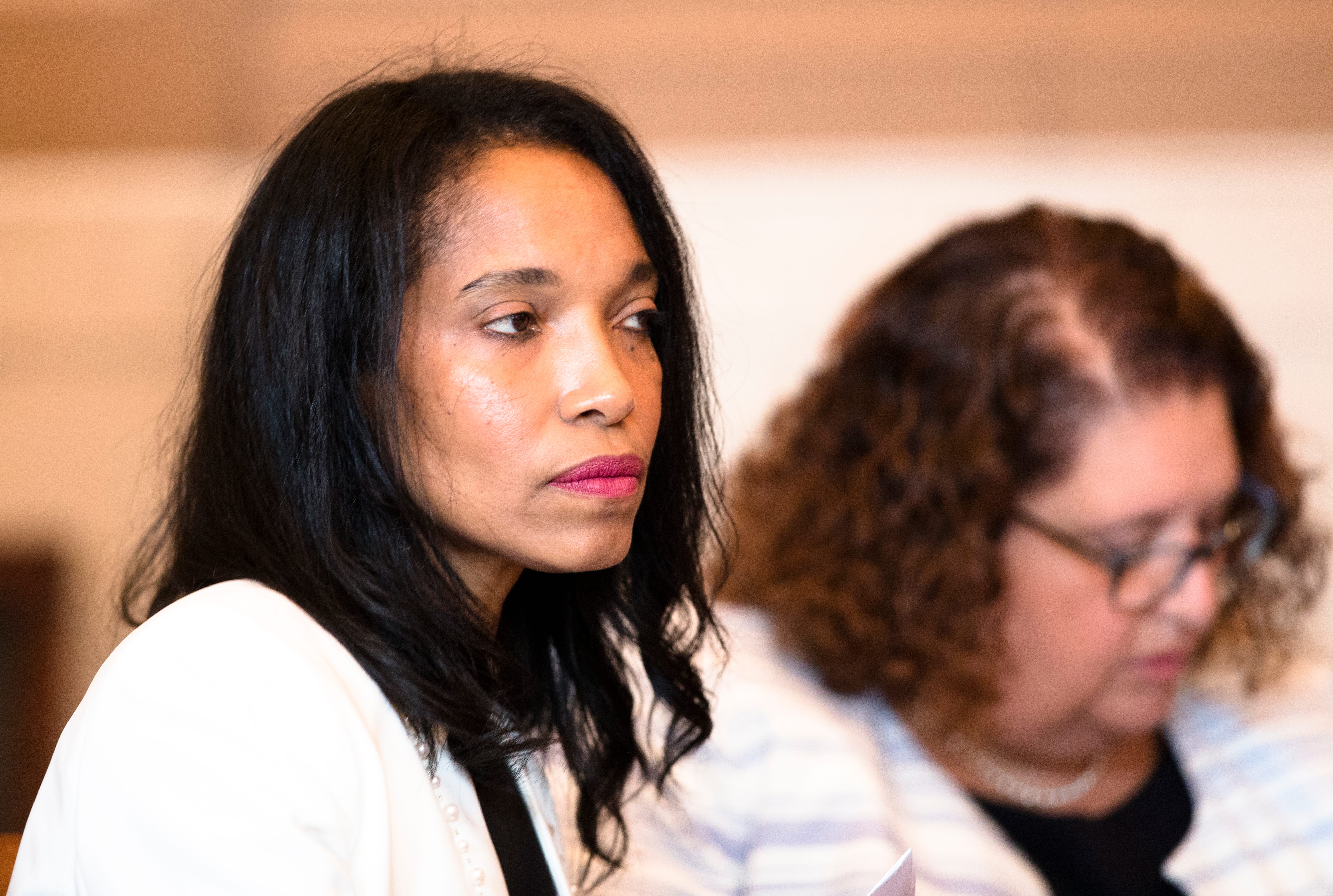 Tracie Hunter: Chaos as ex-judge dragged off to serve jail sentence