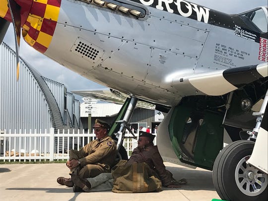 EAA: World War II triple ace describes flying P-51 Mustangs