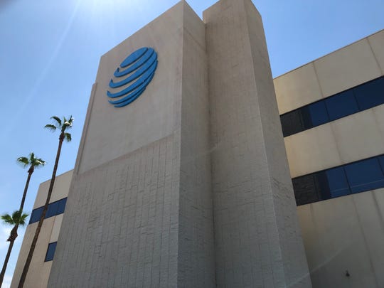 AT&T opens $7.6M call center at Mesa campus employing 500 people