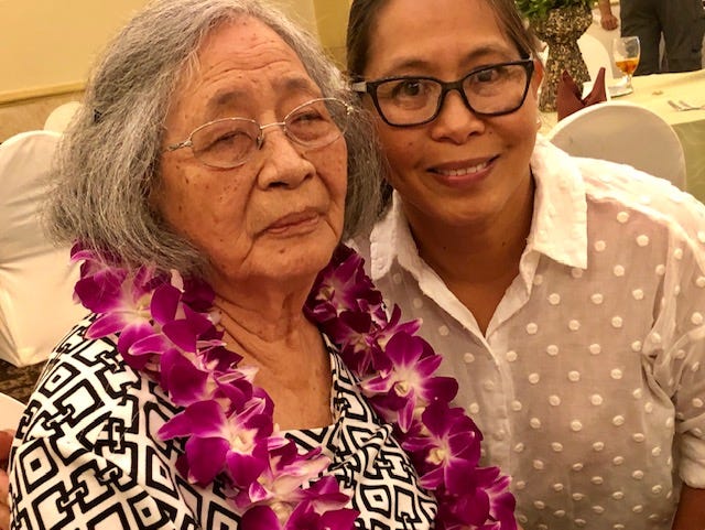 What a WWII survivor says about the military buildup draws applause ...