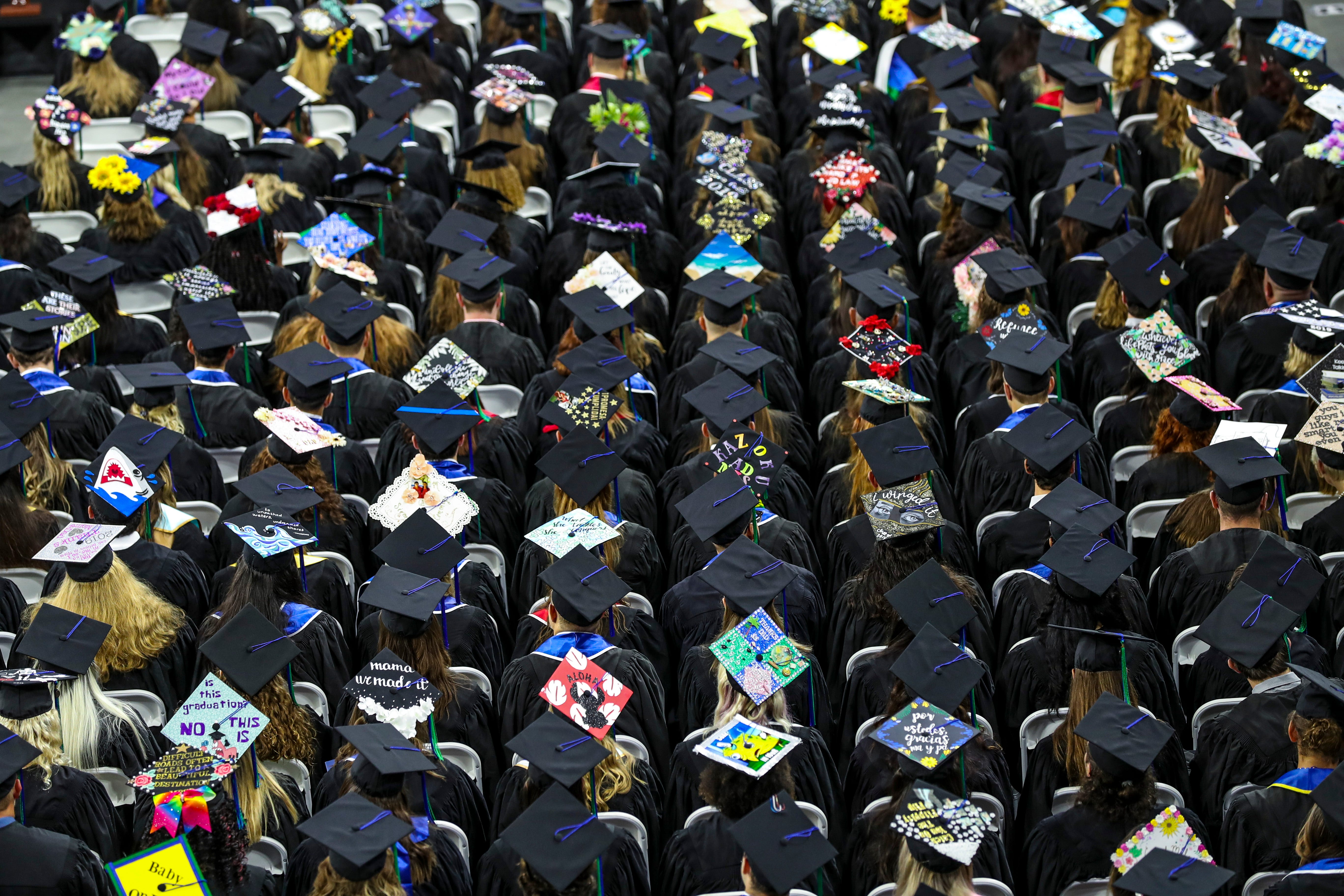FGCU: Small-scale Grad Walks for Class of 2021 planned with virtual event