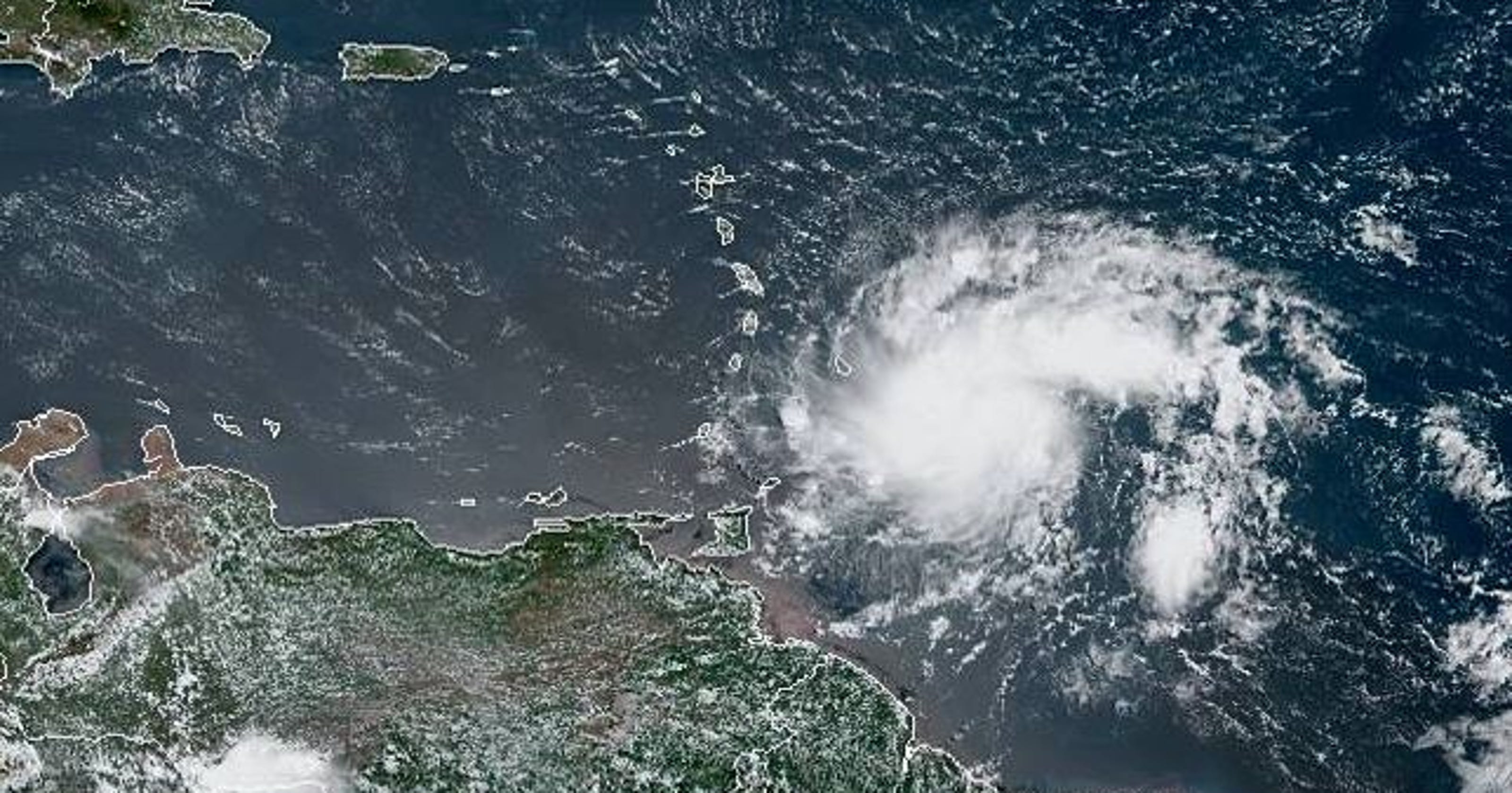 Hurricane Dorian: Track the storm's path and spaghetti models