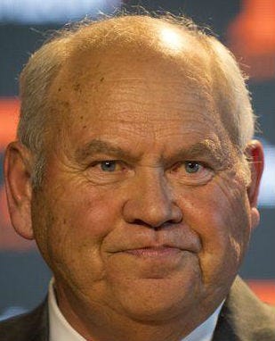 Mark Sadlowski's Instagram, Twitter & Facebook on IDCrawl