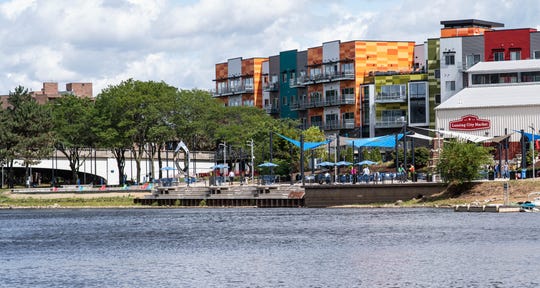 Lansing Stadium District development - Lansing - UrbanPlanet.org