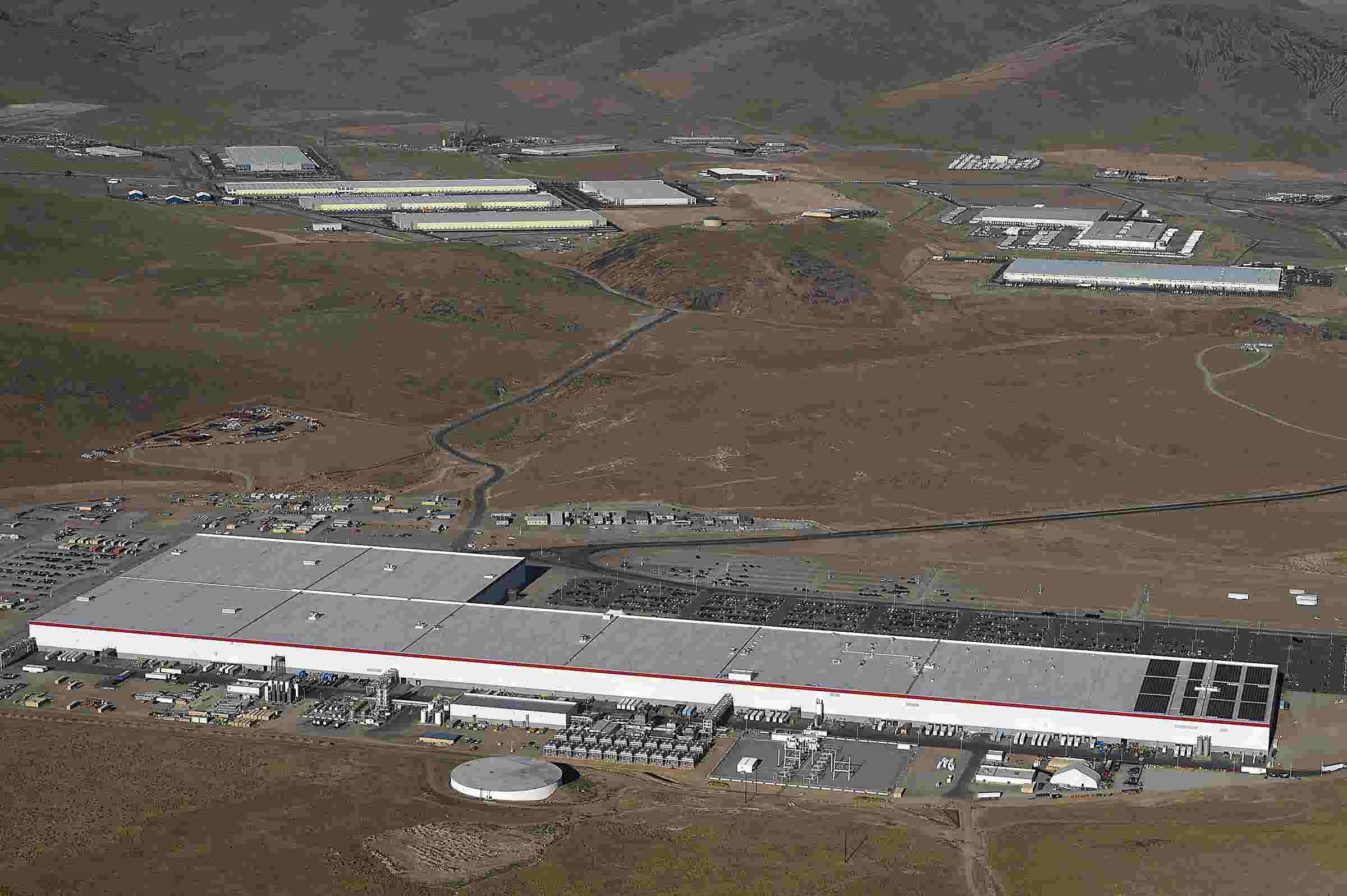 Watch: A bird's eye view of the Tesla Gigafactory