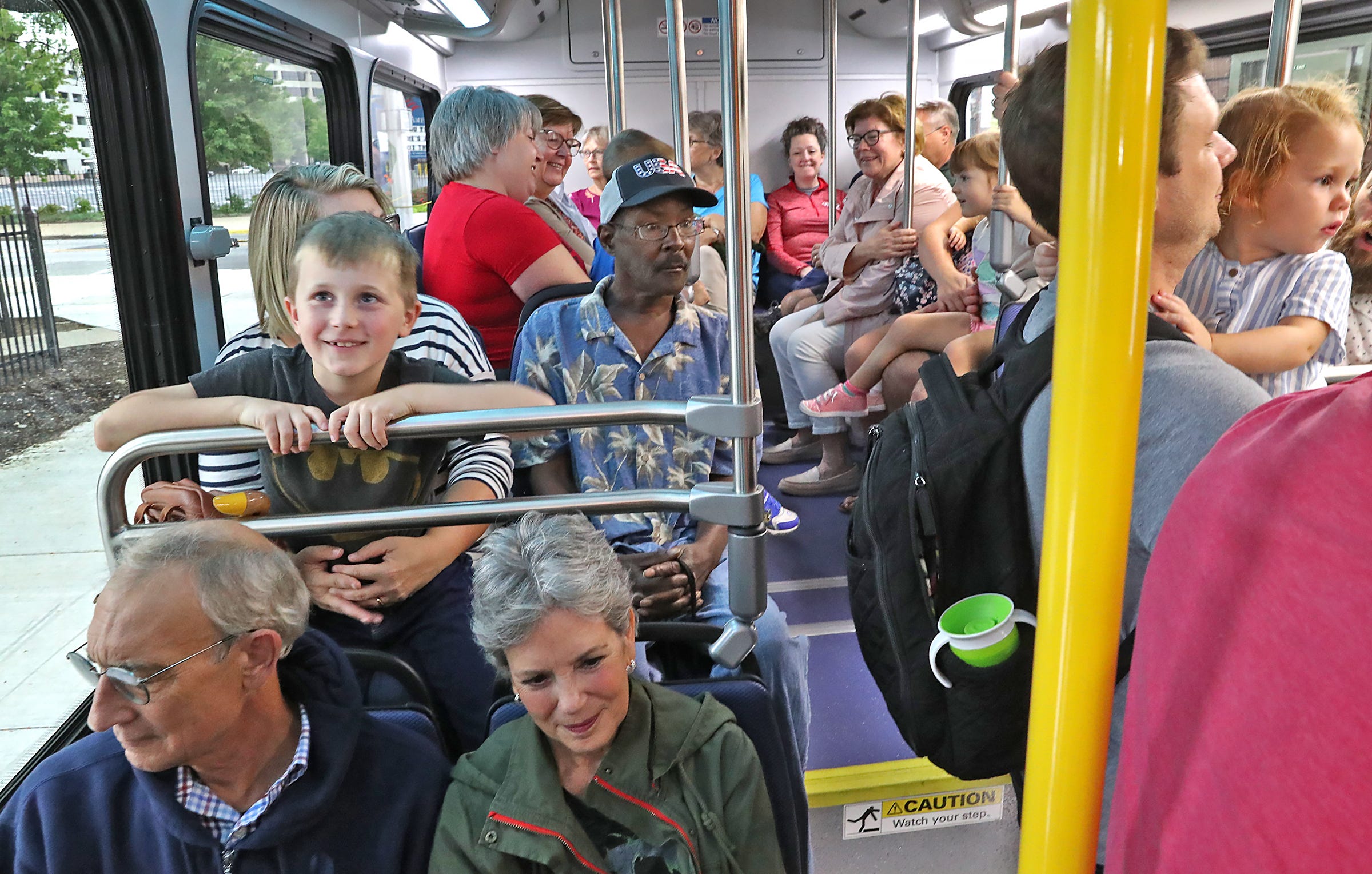 Red Line in Indianapolis: 1st day sees riders in droves, some mishaps