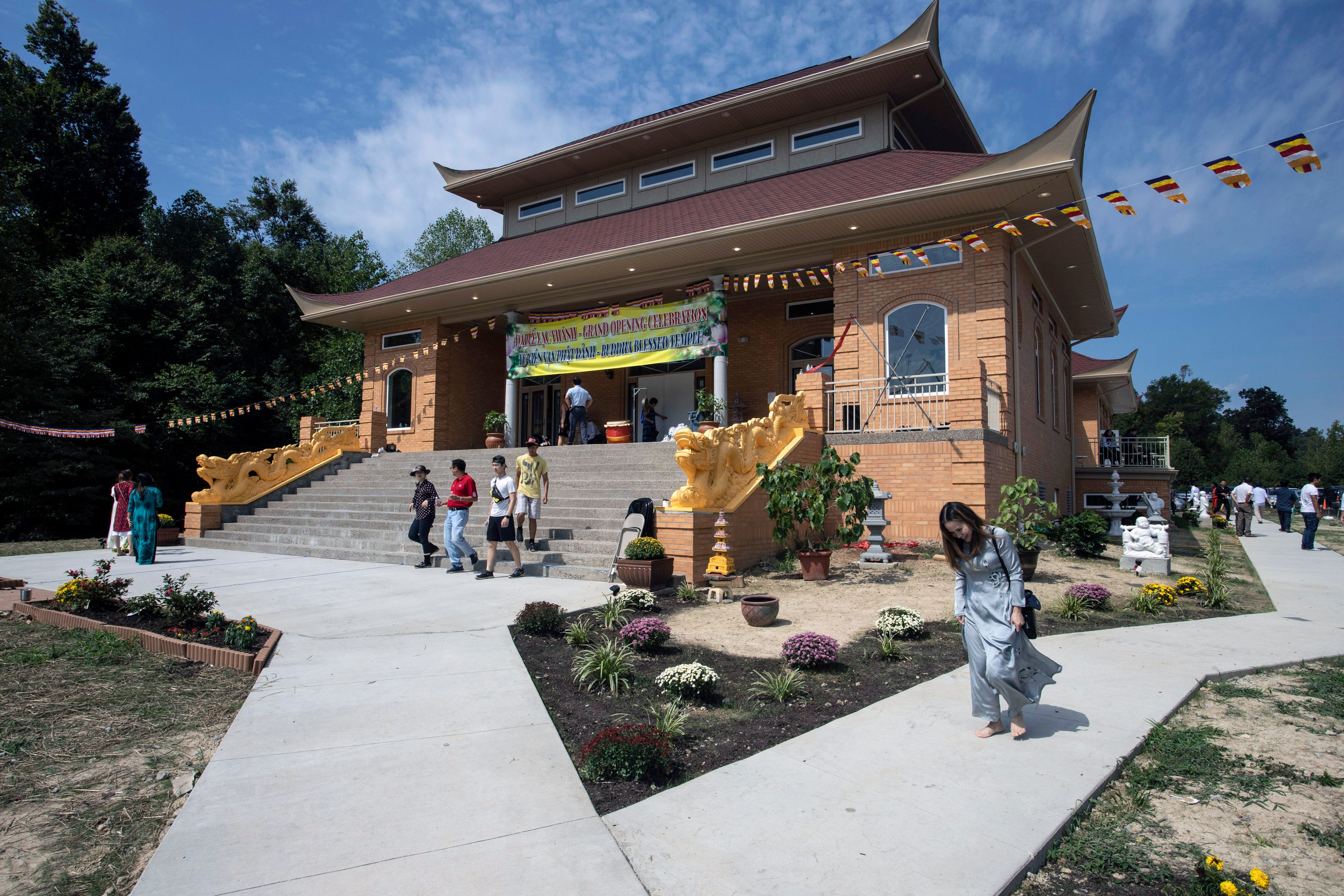 Louisville welcomes a new Vietnamese Buddhist temple