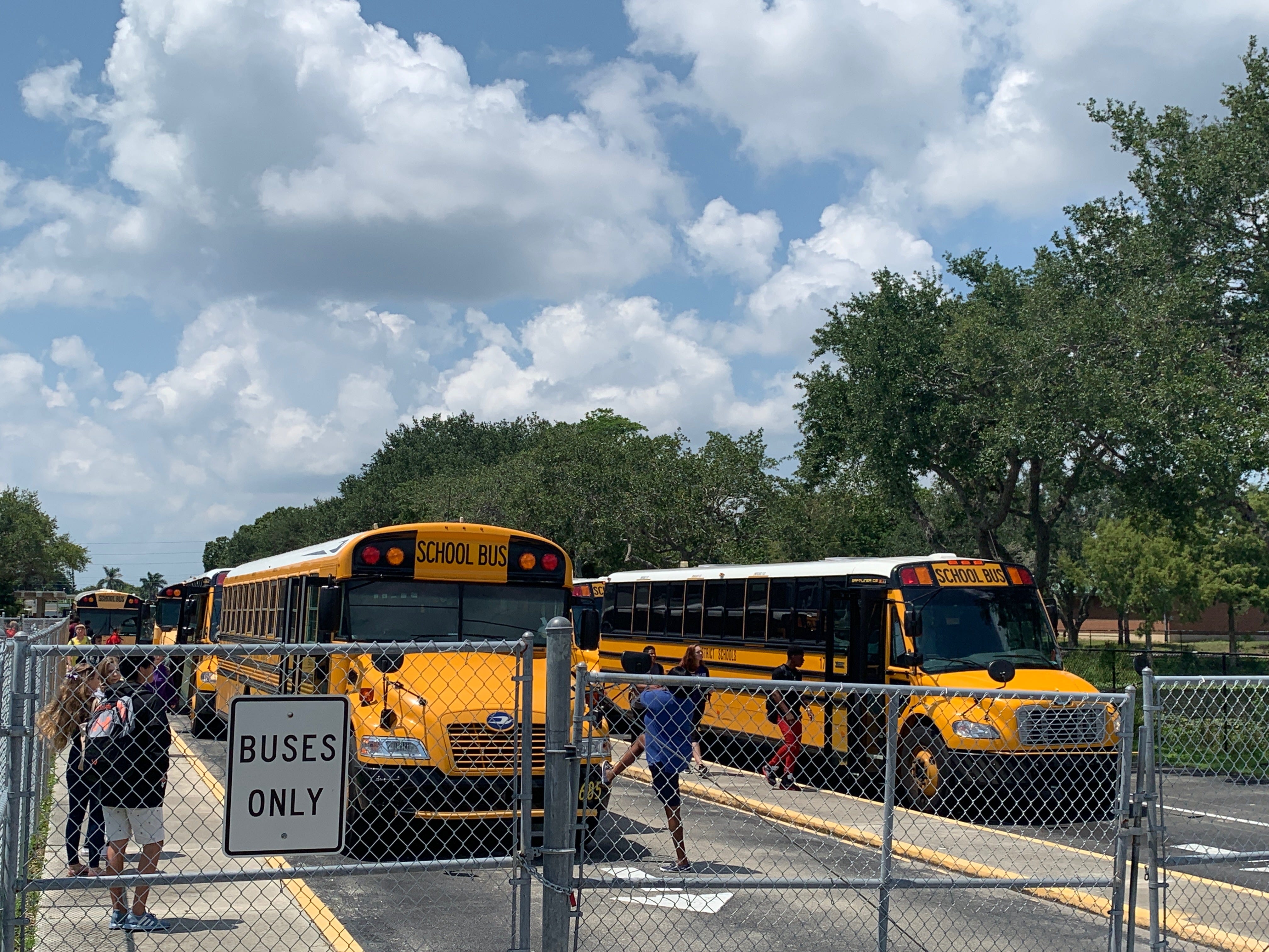 Gun on school bus: Parents react to Cypress Lake student's arrest