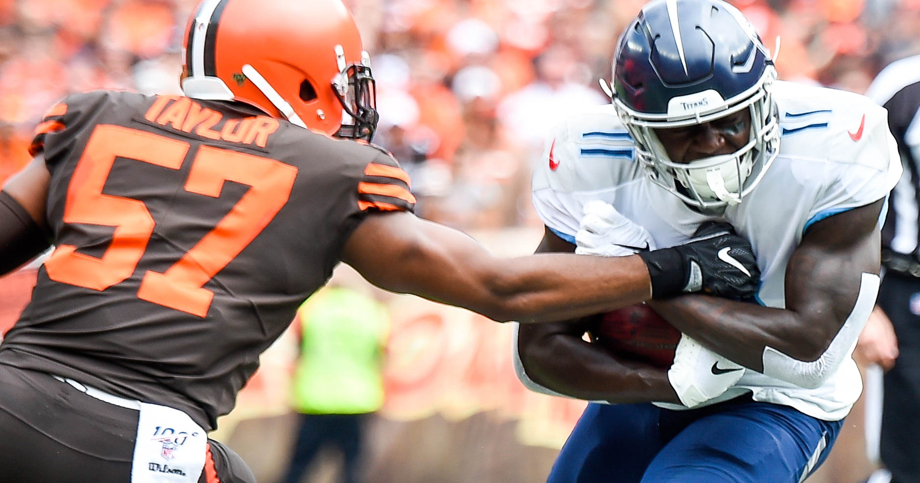 Titans: AJ Brown has three catches, 100 yards in NFL debut