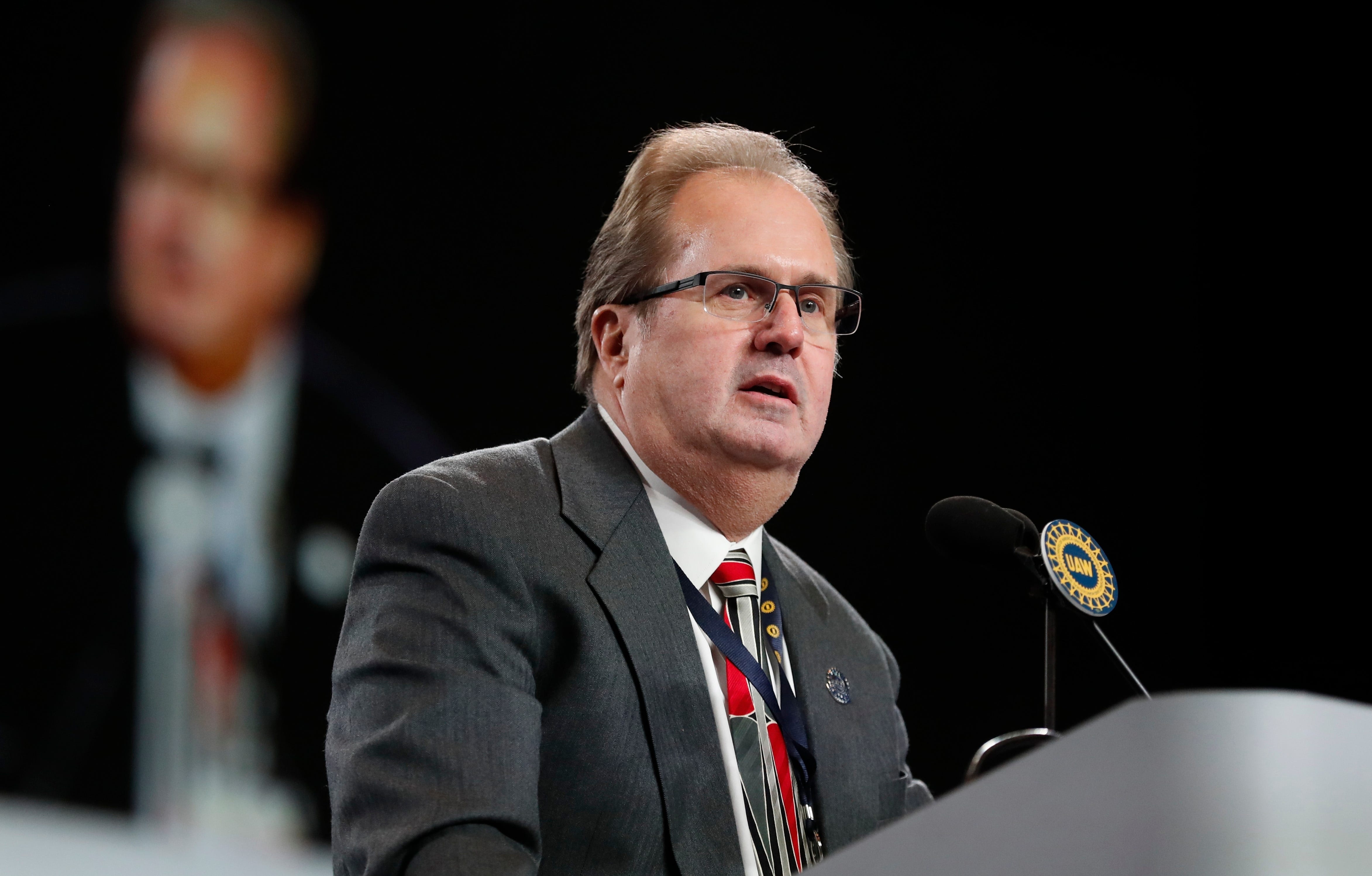 Convicted FCA exec's lawyer rips GM for 'scurrilous' bribery allegations