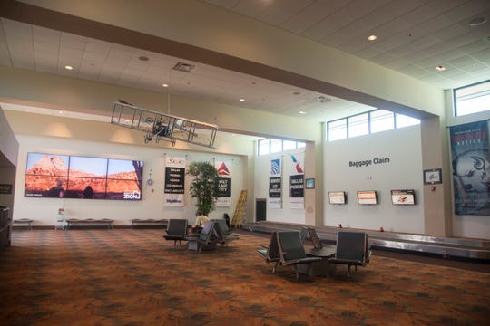 St. George Regional Airport reopens with new flight to Dallas