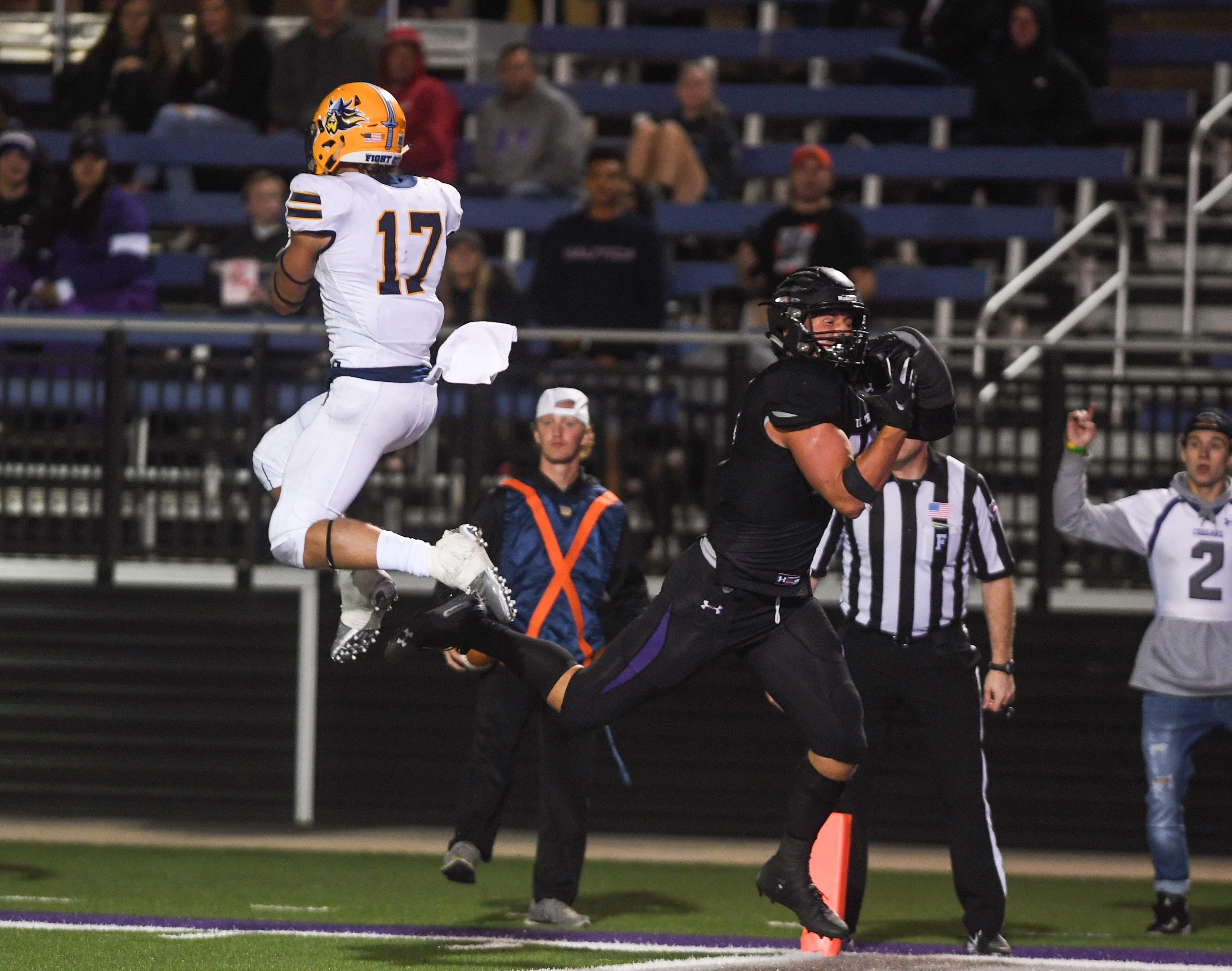 Augustana football's big second half keys win of 'Key to the City'