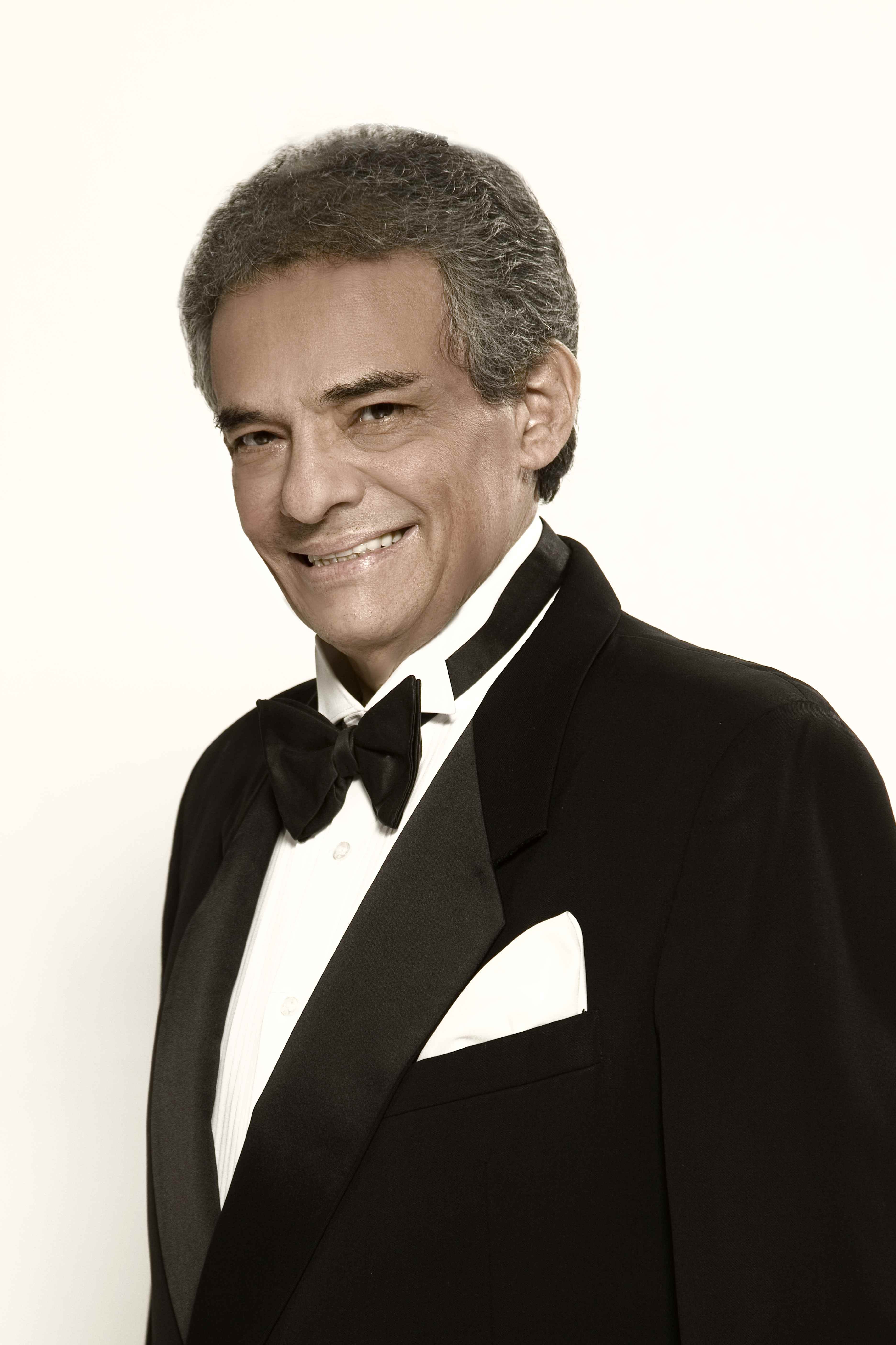 La gran historia de vida de José José