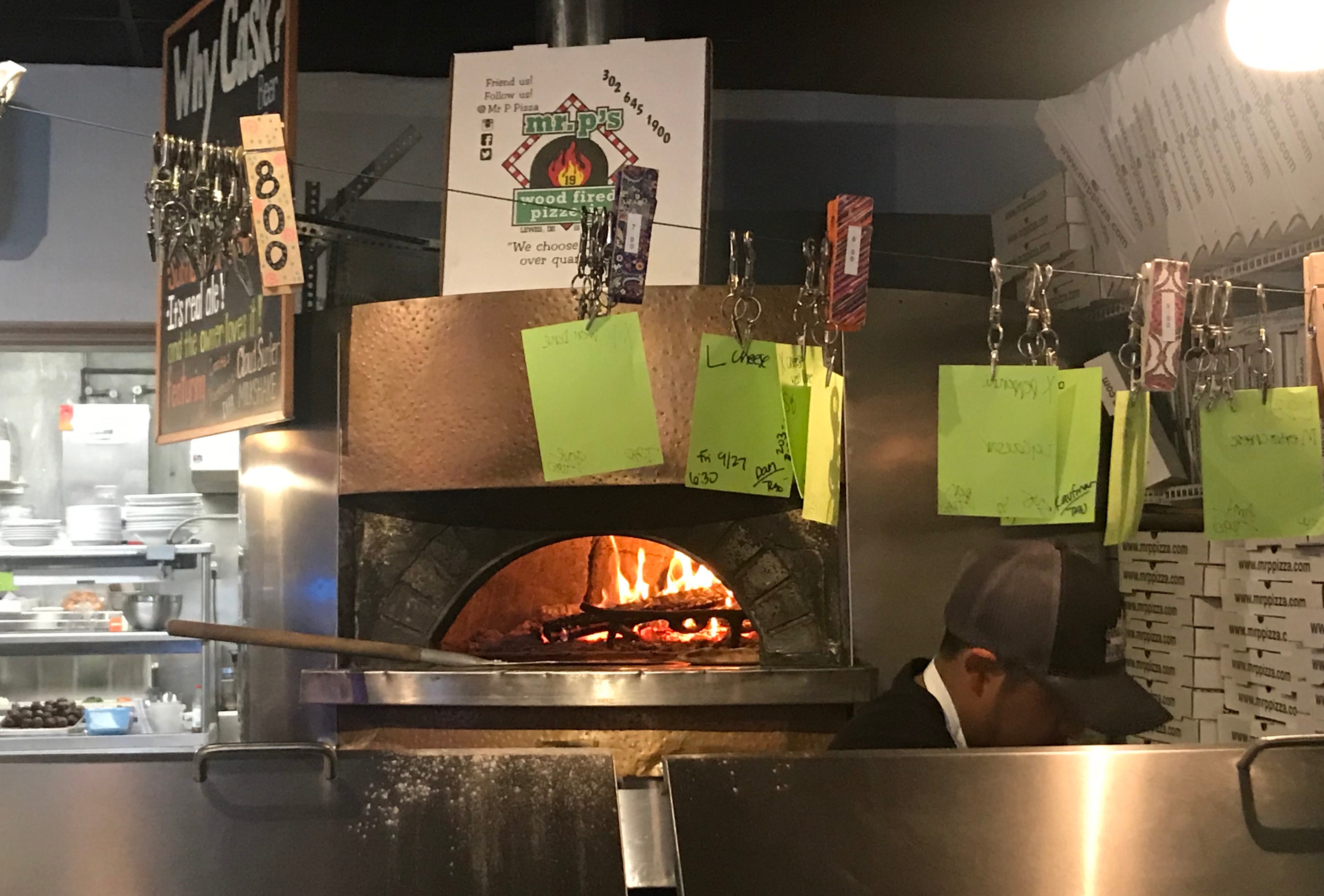 The top 16 places for pizza in Delaware, according to our readers