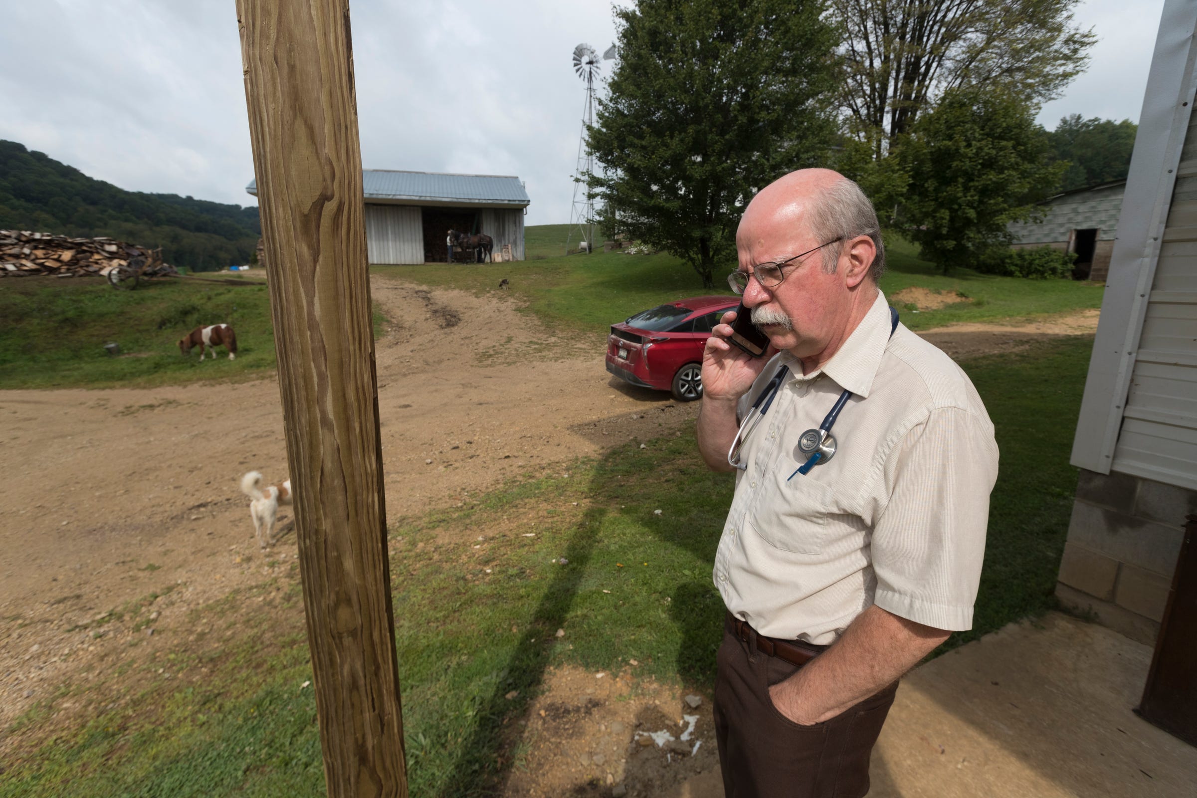 Wisconsin country doctor treats Amish, studies genetic diseases