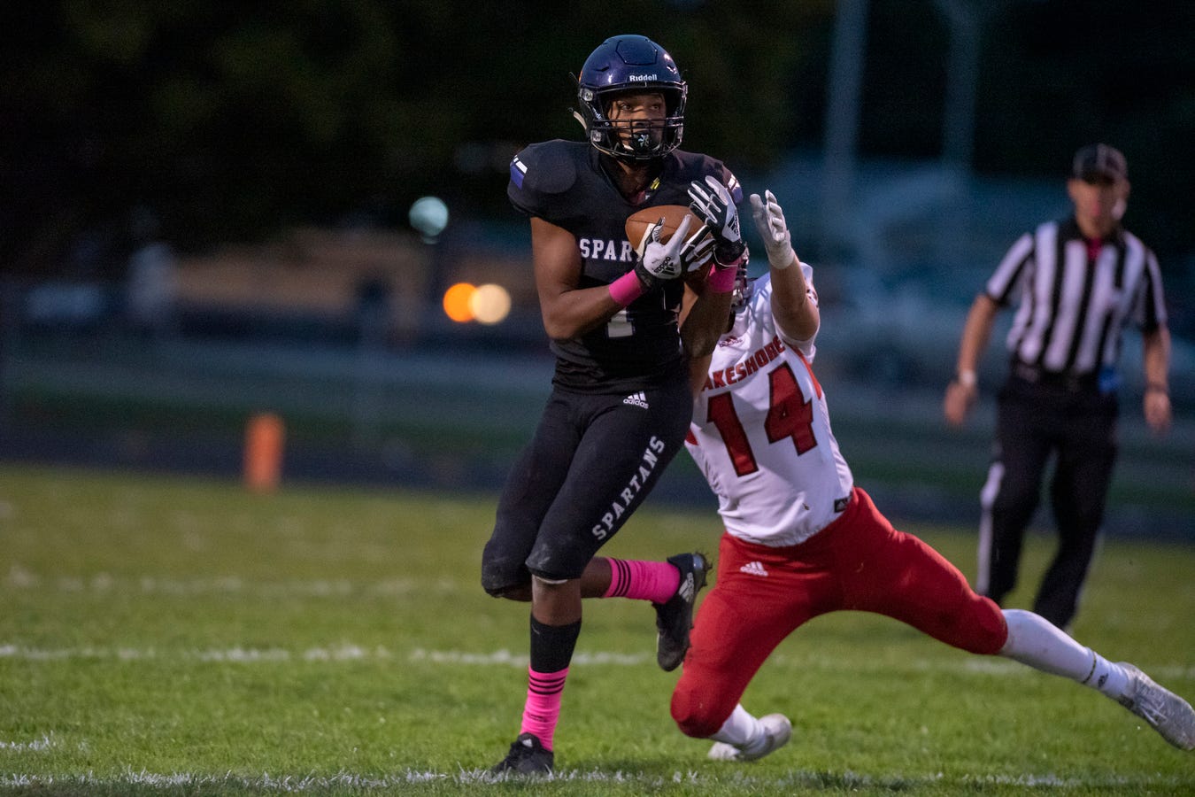 Football Notebook: Lakeview clinches share of conference championship