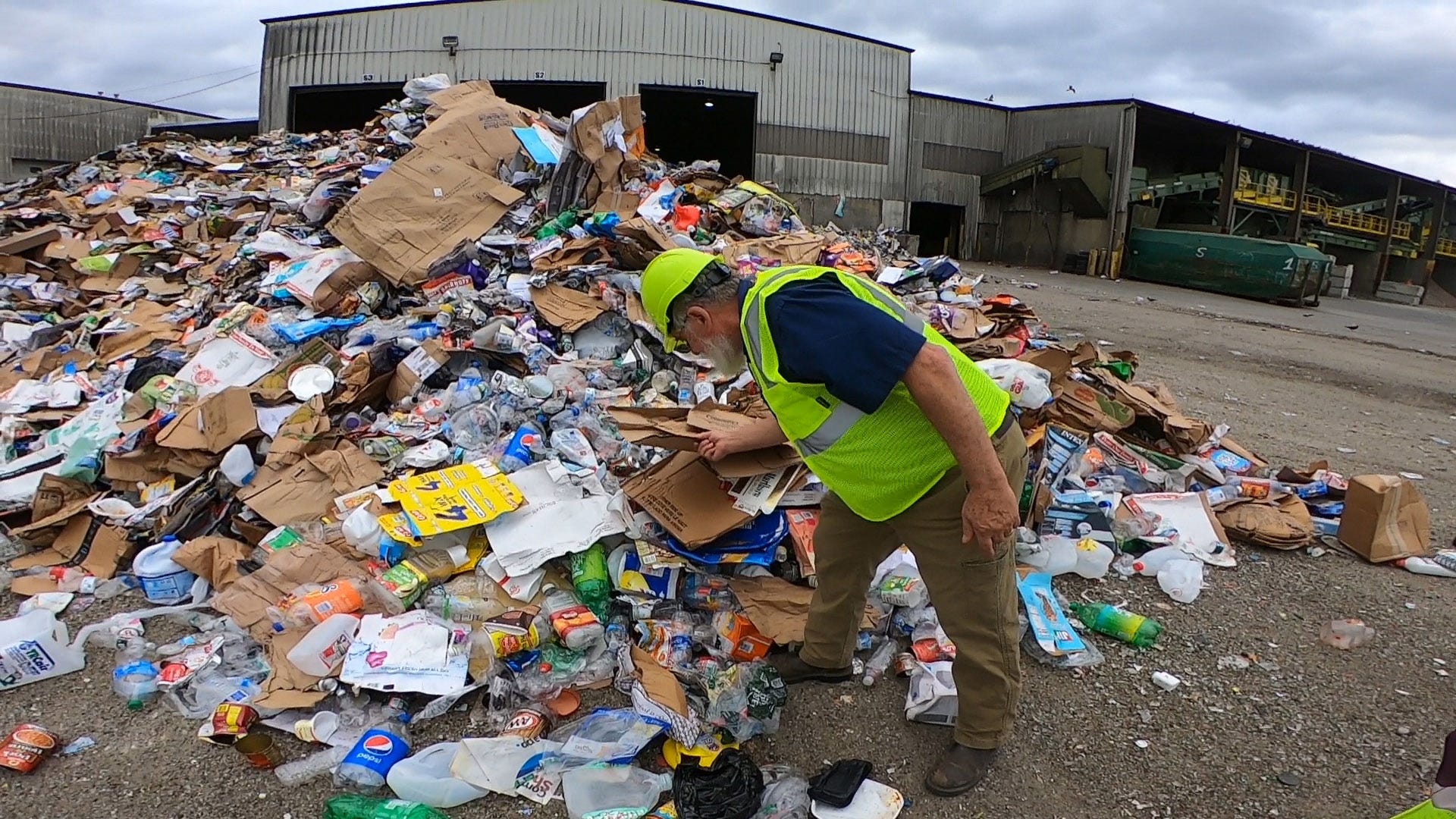 Ocean County NJ recycling breaks new revenue record with rising prices