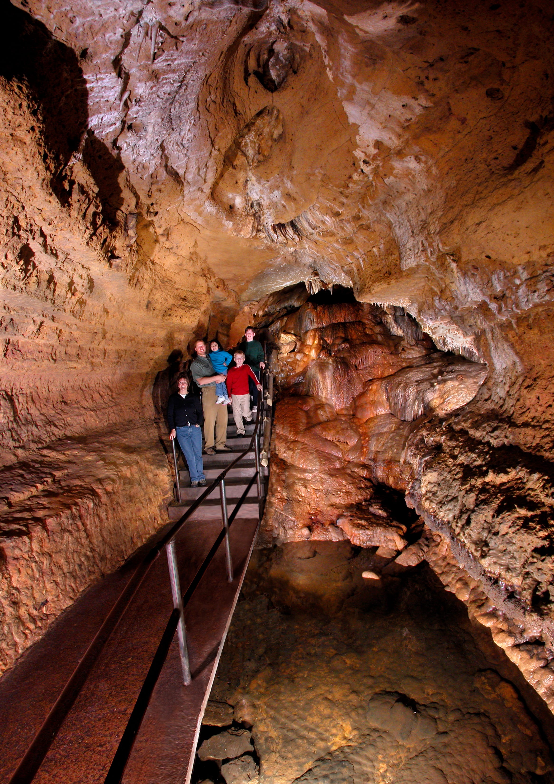 Caves to explore in Wisconsin from Cave of the Mounds to Eagle Cave