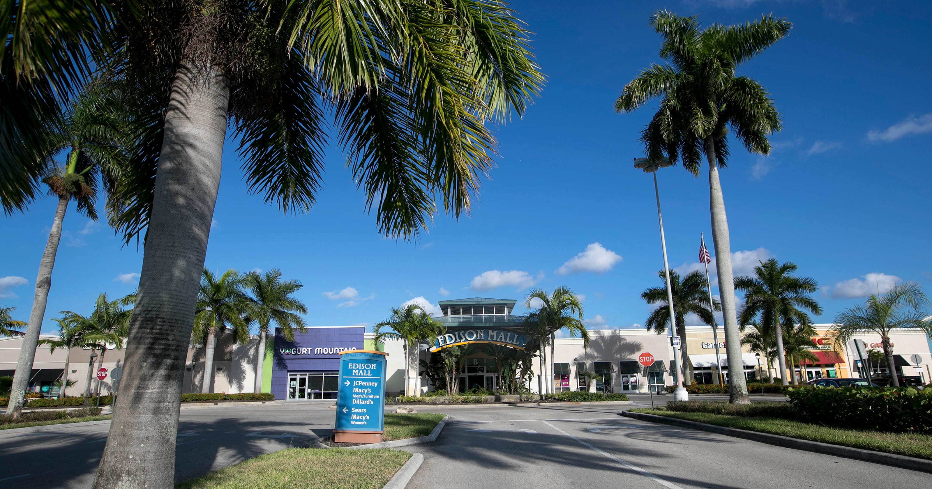 Edison Mall owner sells land for $33 million, will still operate mall