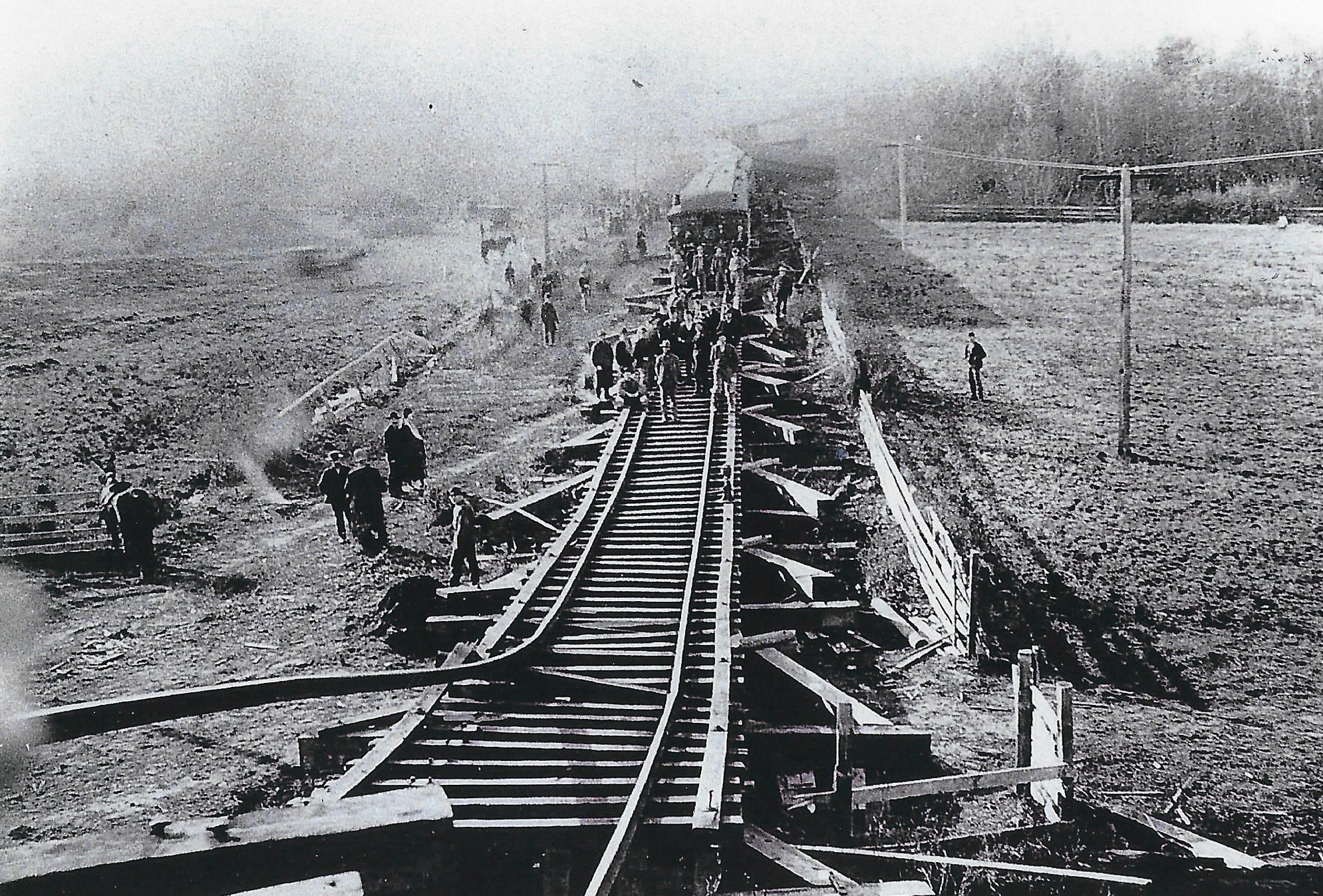 Train wreck near Salem in 1890 called 'The Lake Labish horror'