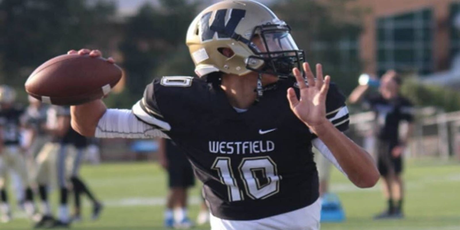 Three-star QB Noah Kim commits to Michigan State