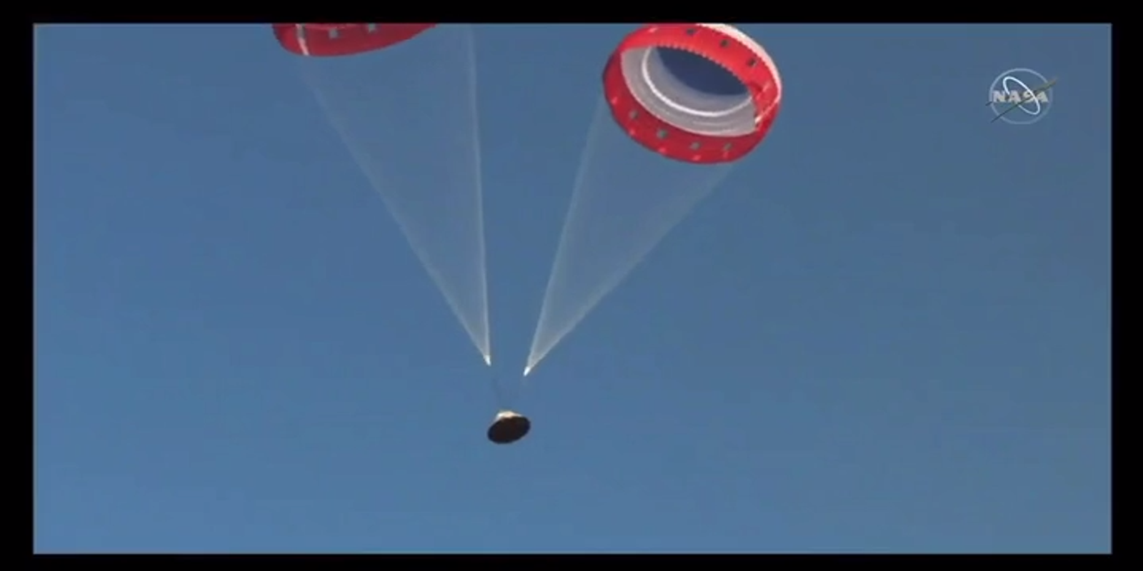 Boeing Starliner completes successful test of launch abort system