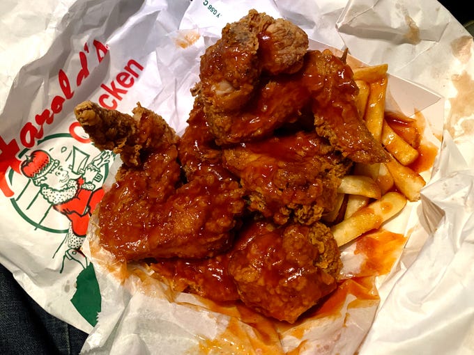 What to order at Arizona location of Harold's Fried Chicken in Phoenix