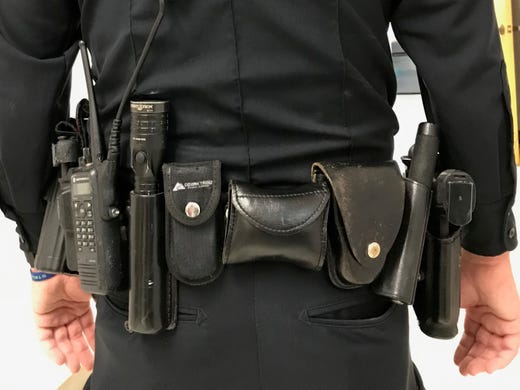 Staunton police test load-bearing vests instead of duty belts