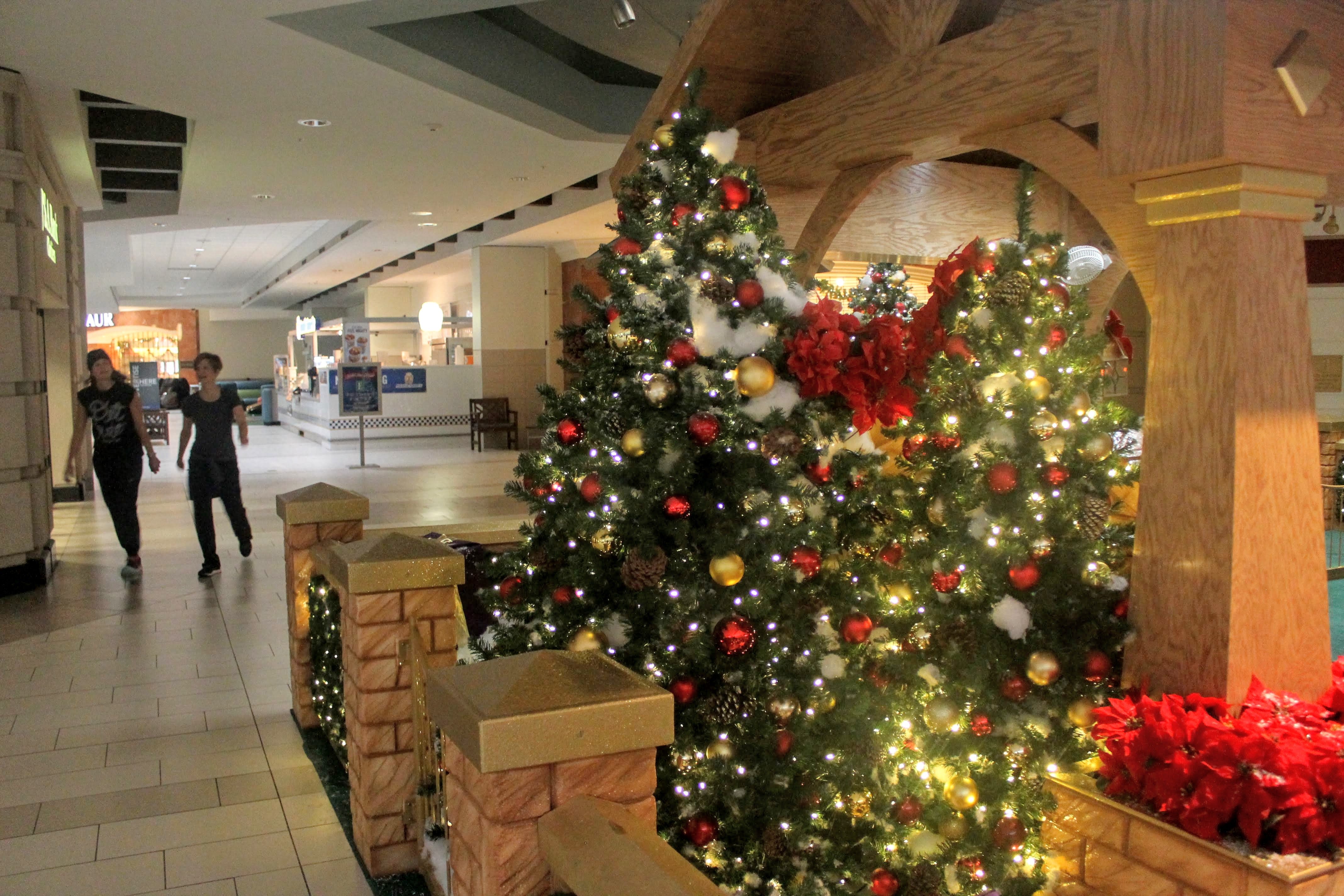 Here's when metro Detroit malls will open Thanksgiving, Black Friday