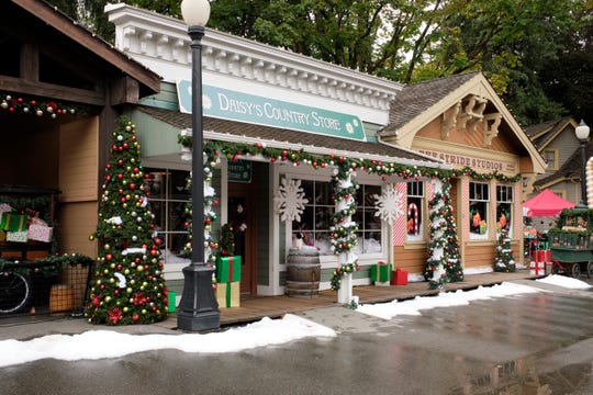 'Christmas in Evergreen': If Evergreen were a real Vermont town, where ...