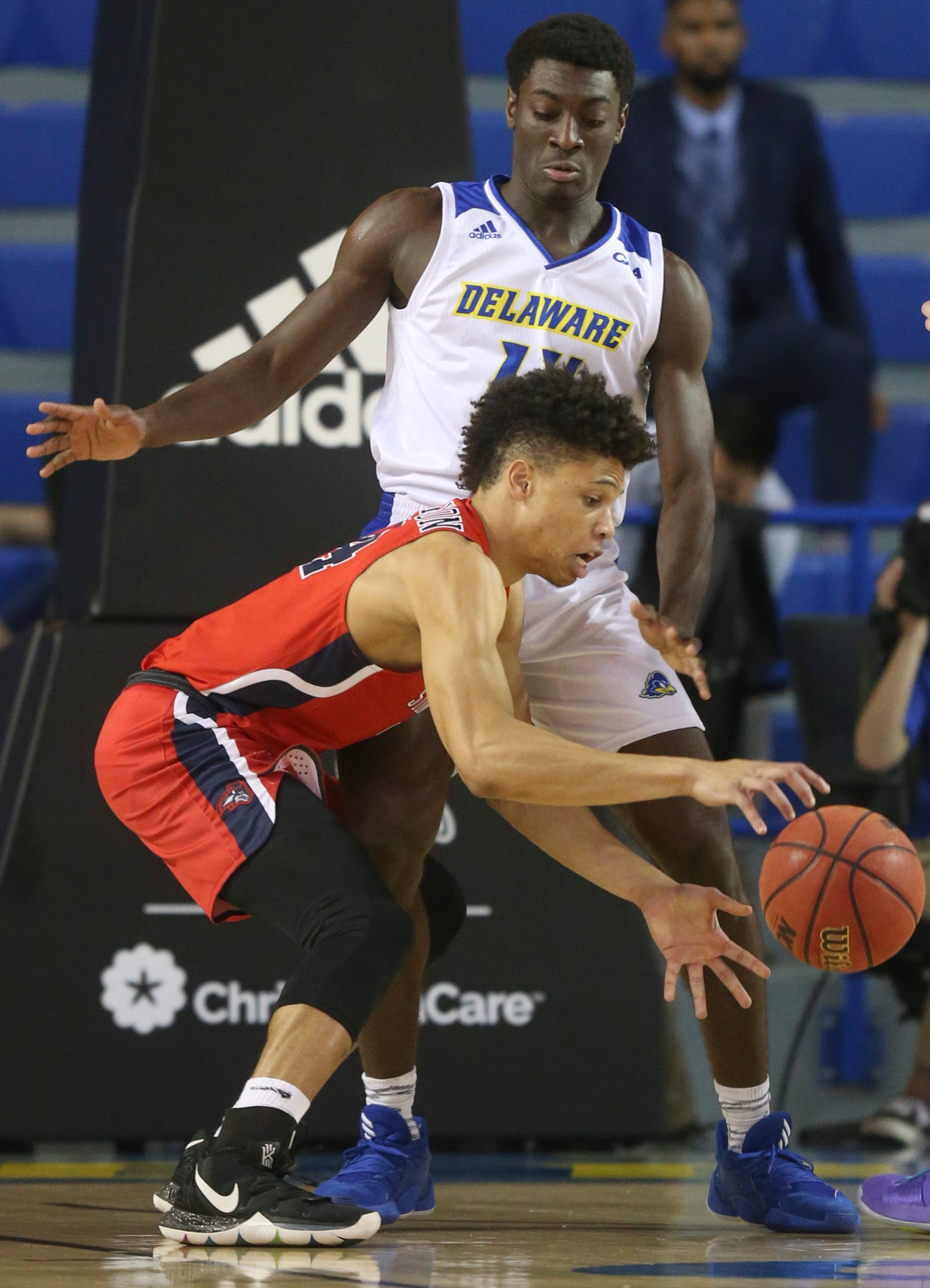Delaware shows value of defense while staying unbeaten in basketball